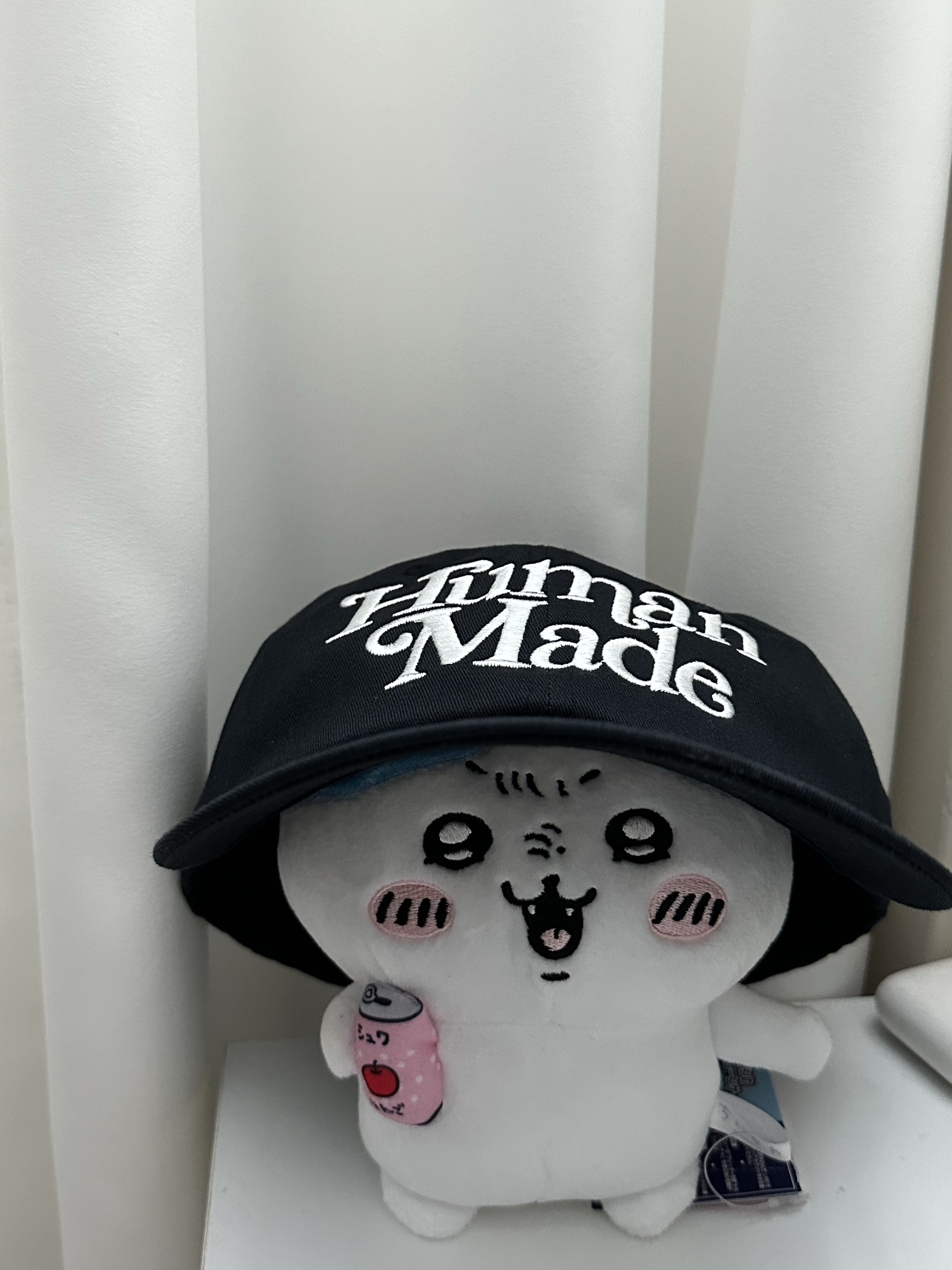 (@golocat) 님의 게시물 | KREAM