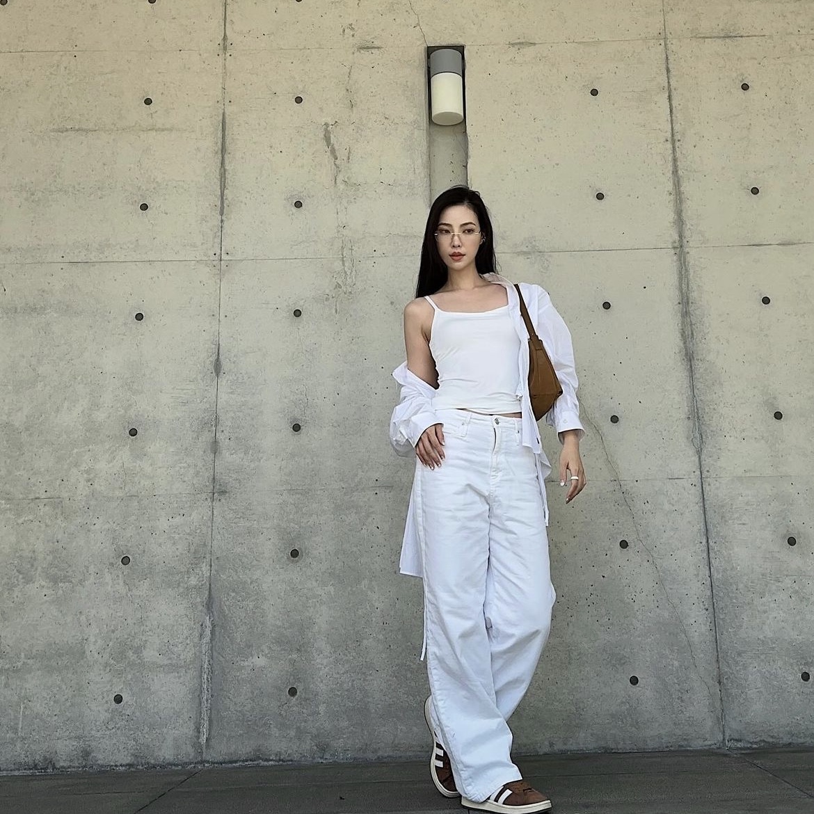 $ (@your_legacy) 님의 게시물 | KREAM