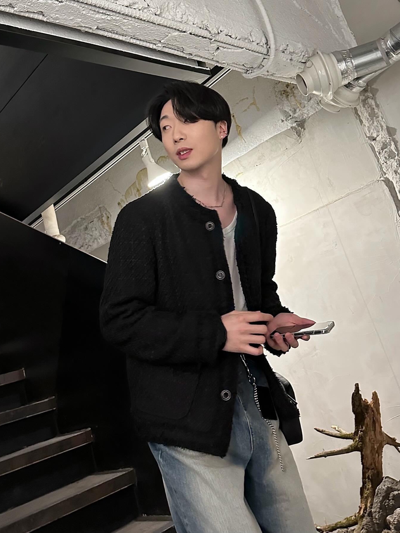 송정현 (@uc5c__) 님의 게시물 | KREAM