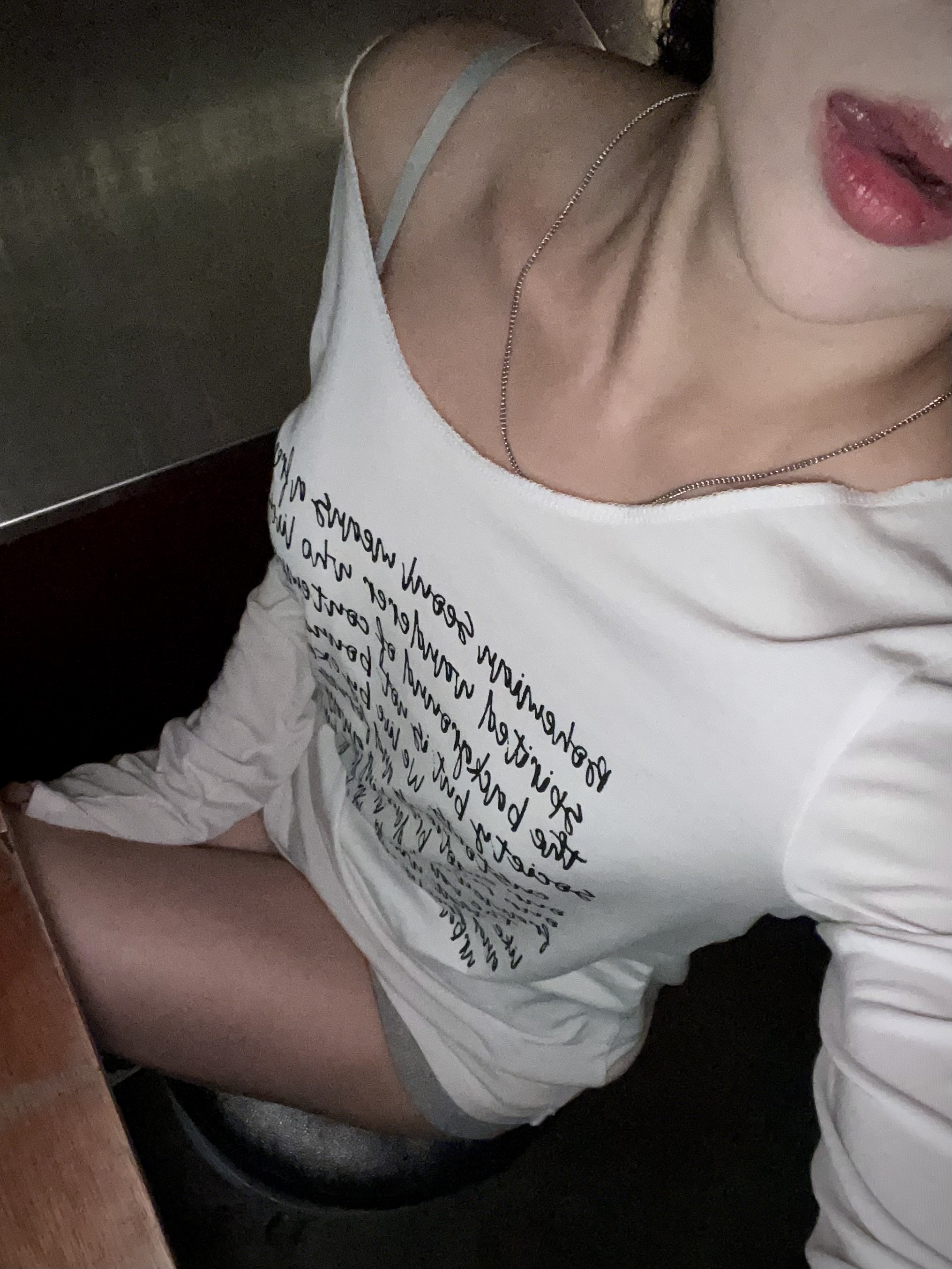 hyyun._.ju (@hyyun._.ju) 님의 게시물 | KREAM