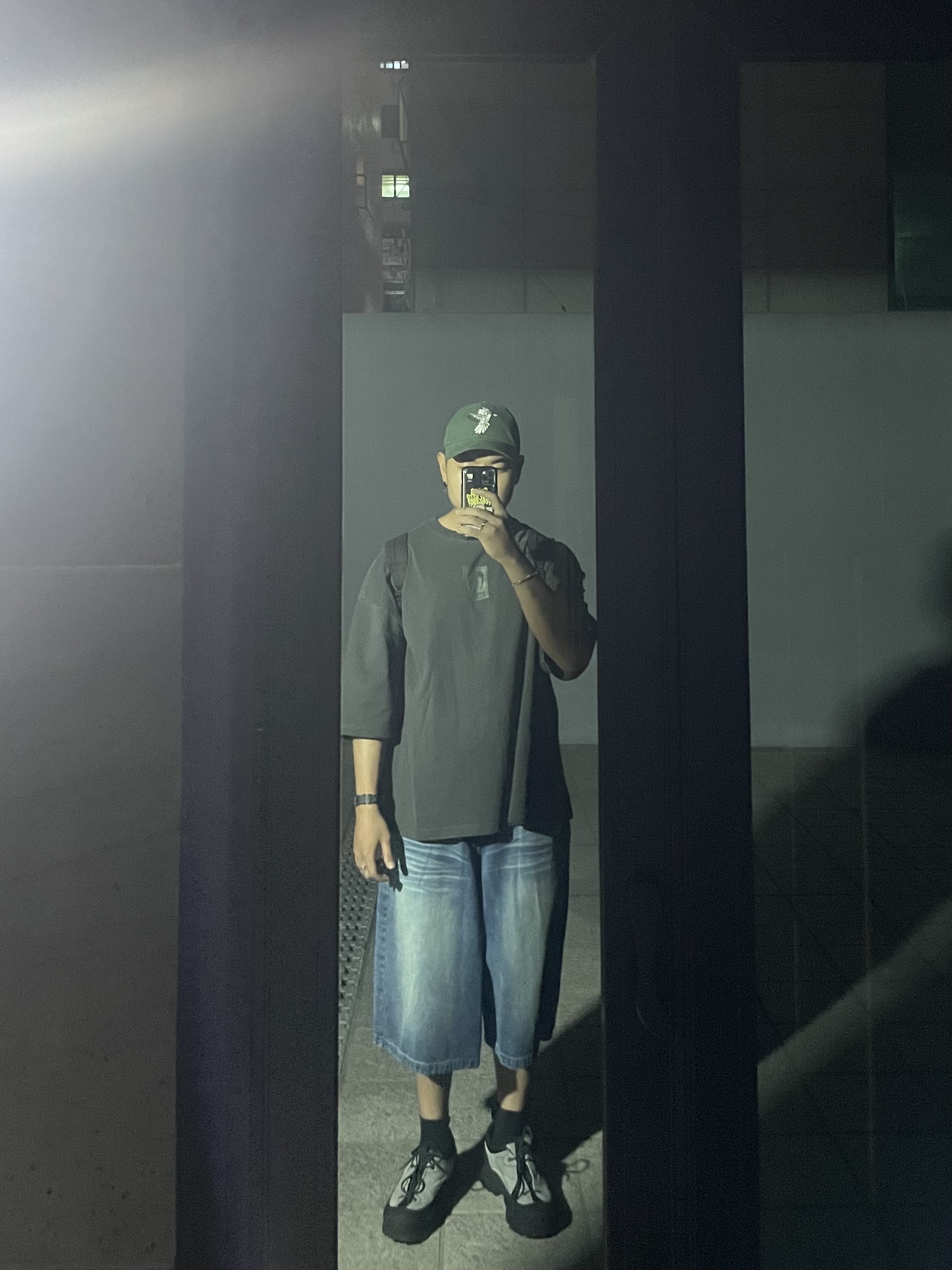 배경빈 (@jh2bae) 님의 게시물 | KREAM