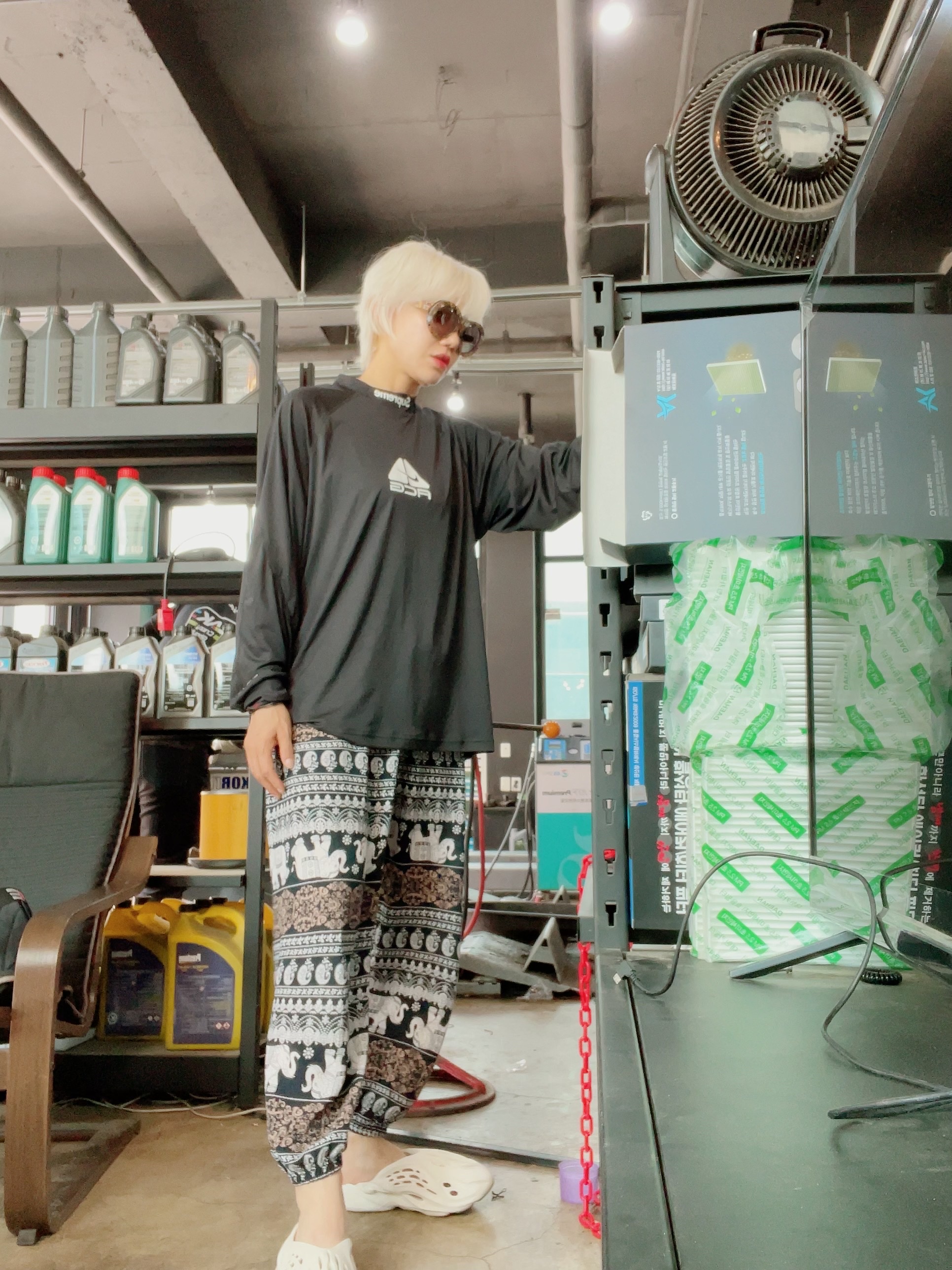 형아 (@agnes_) 님의 게시물 | KREAM