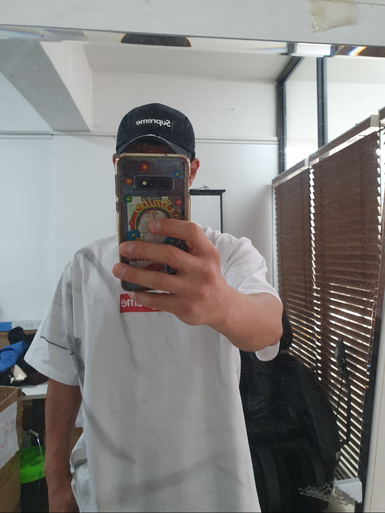 qhszkffk (@qrny9u) 님의 게시물 | KREAM