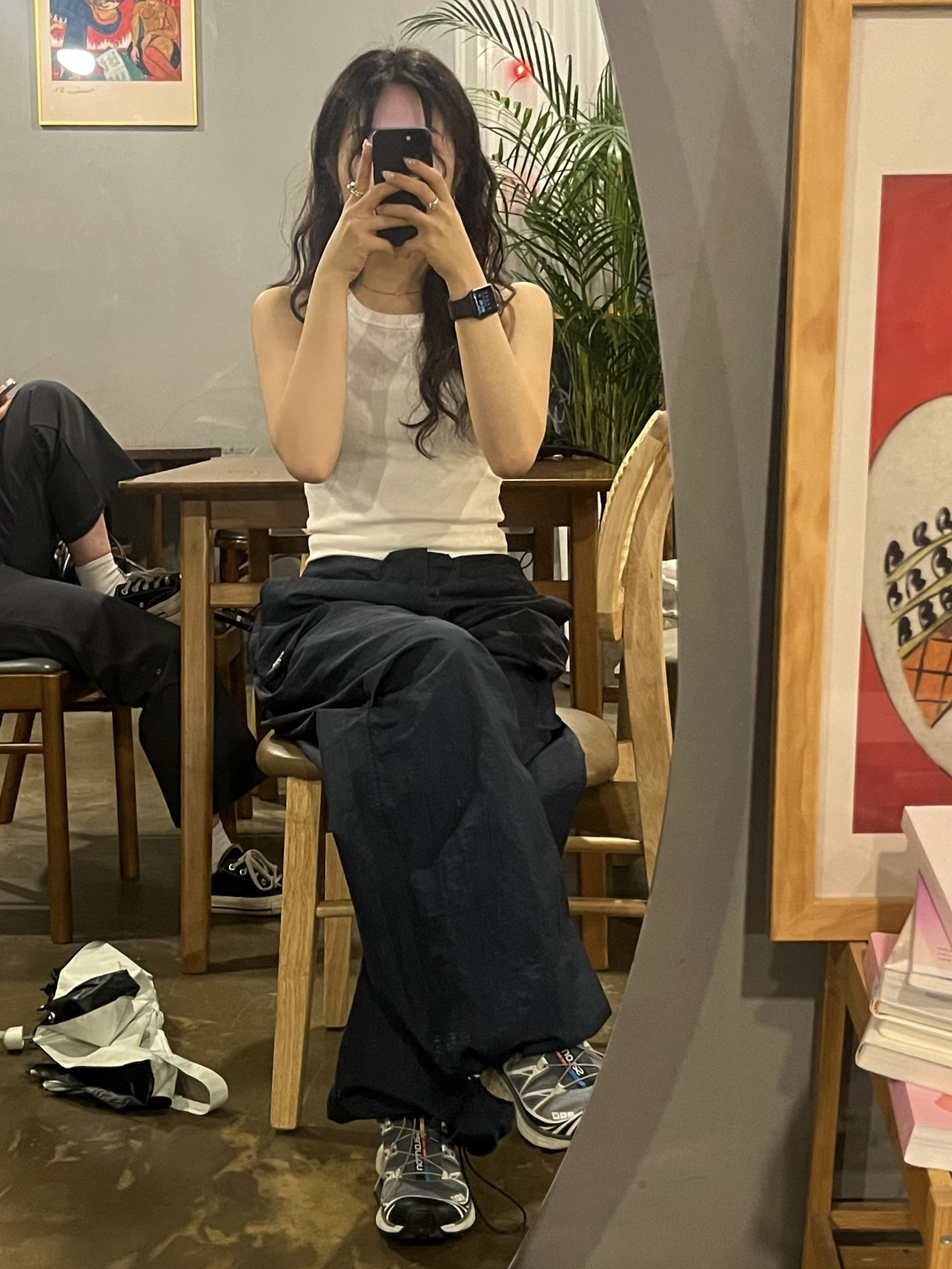 (@devenirvague) 님의 게시물 | KREAM