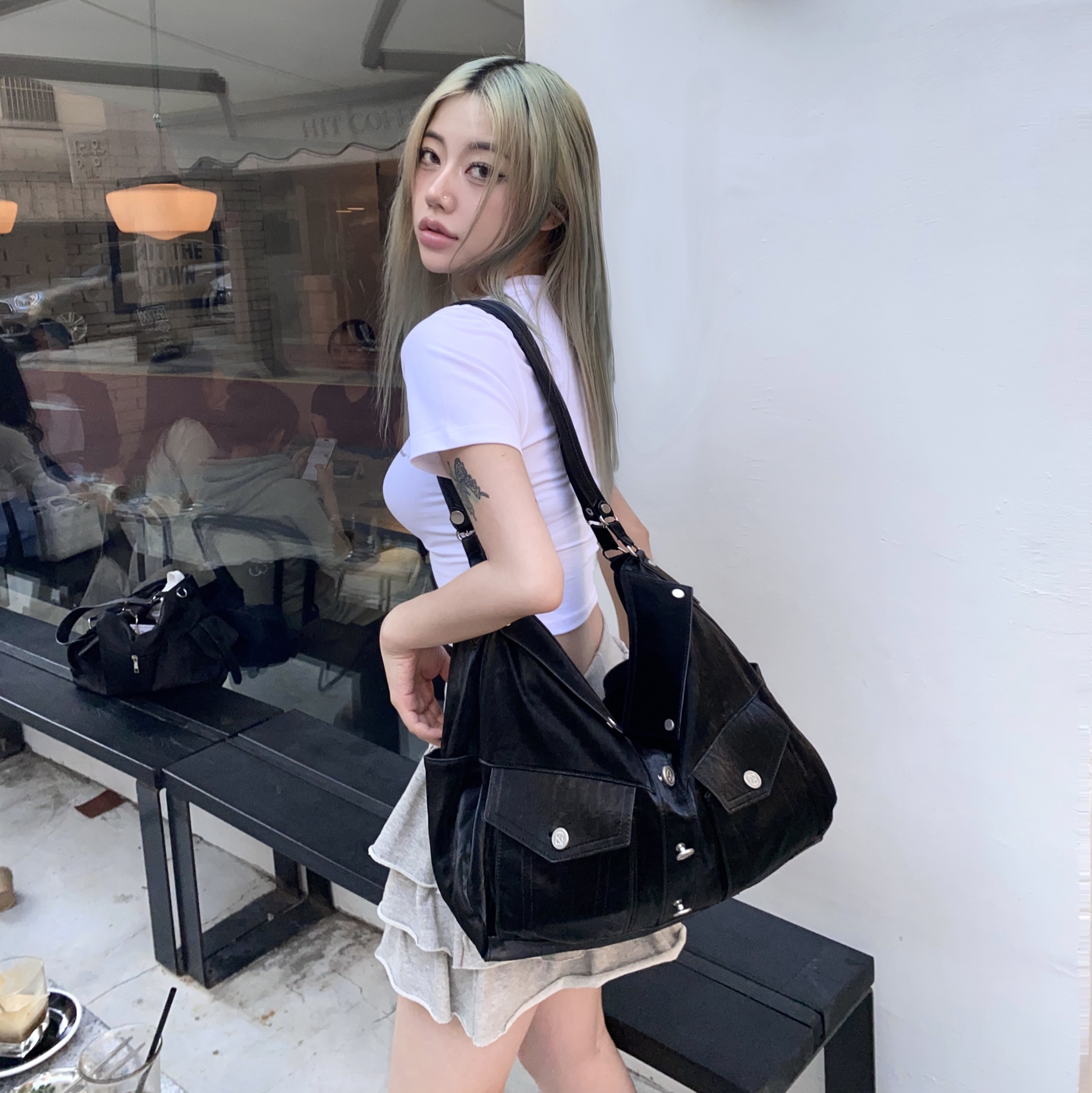 illigo (@illigo) 님의 게시물 | KREAM