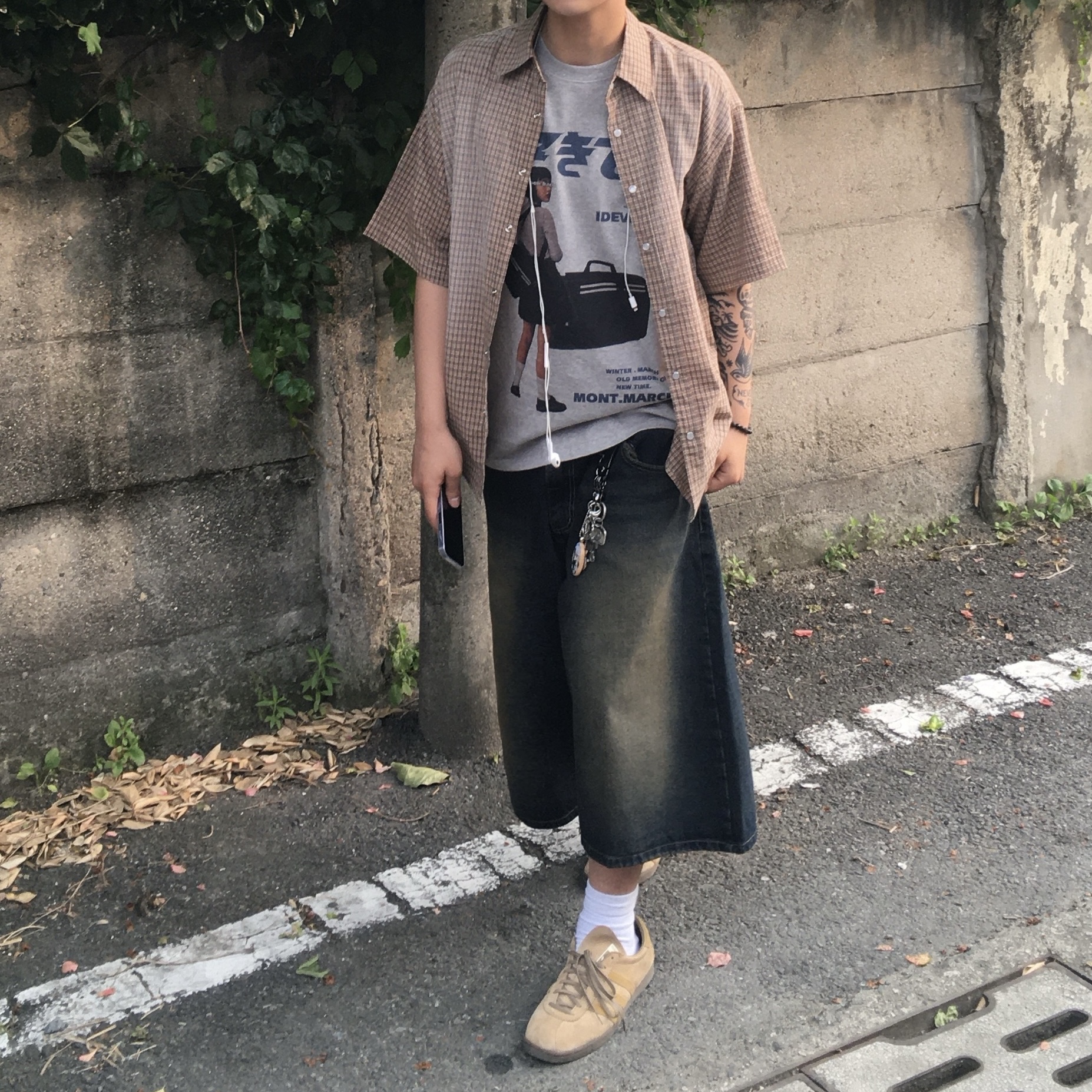 dongx_xdong (@dongx_xdong) 님의 게시물 | KREAM