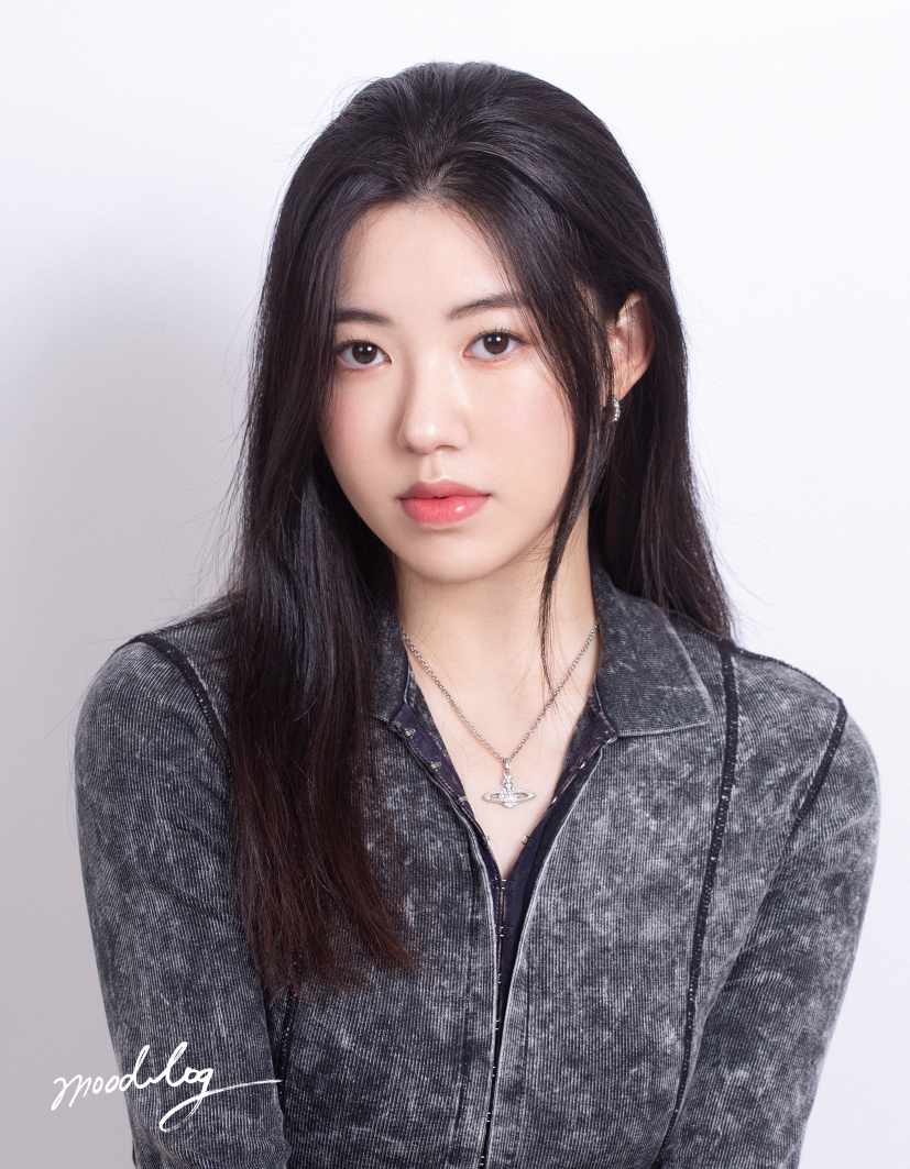 정아 (@h__ajjang) 님의 게시물 | KREAM