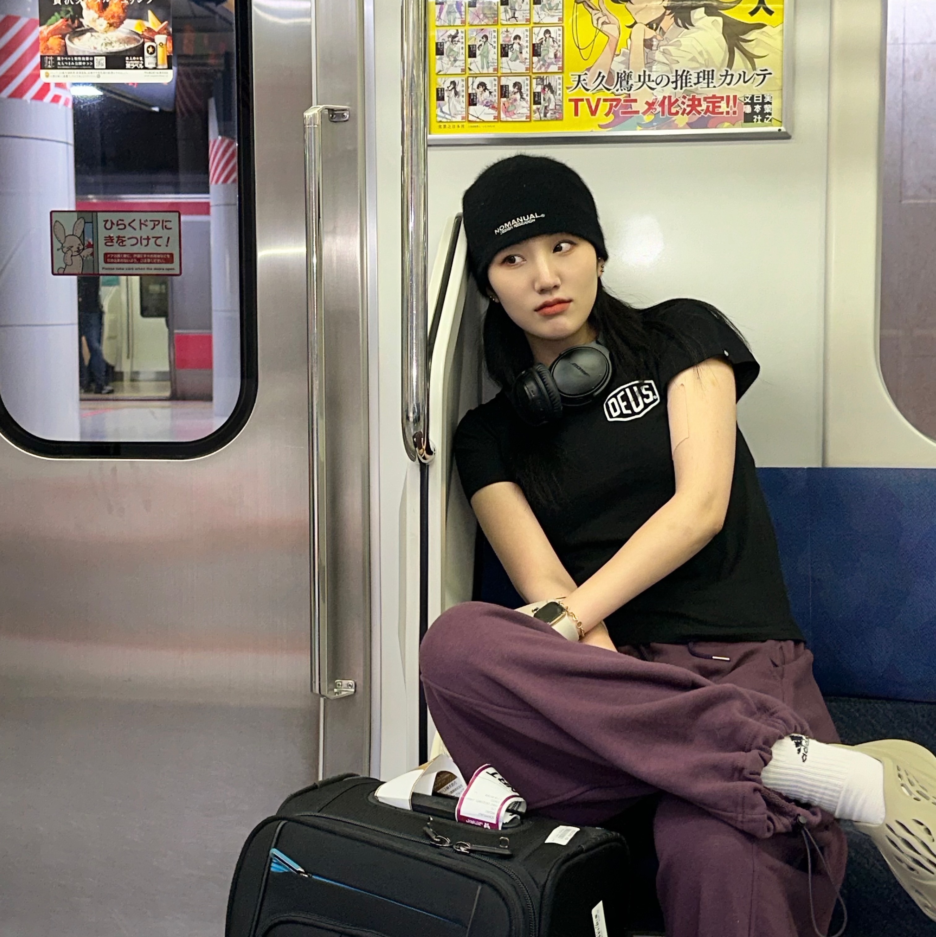 (@handhyun._.ji) 님의 게시물 | KREAM