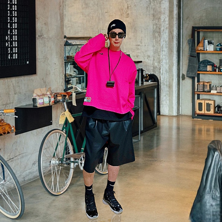 (@elfenvy_4102) 님의 게시물 | KREAM