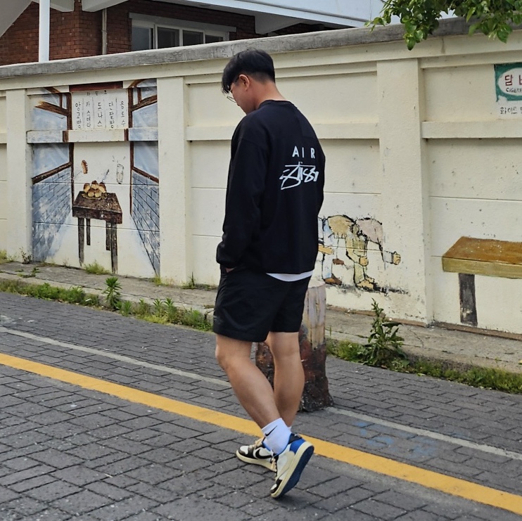 (@kang.haru.rang) 님의 게시물 | KREAM