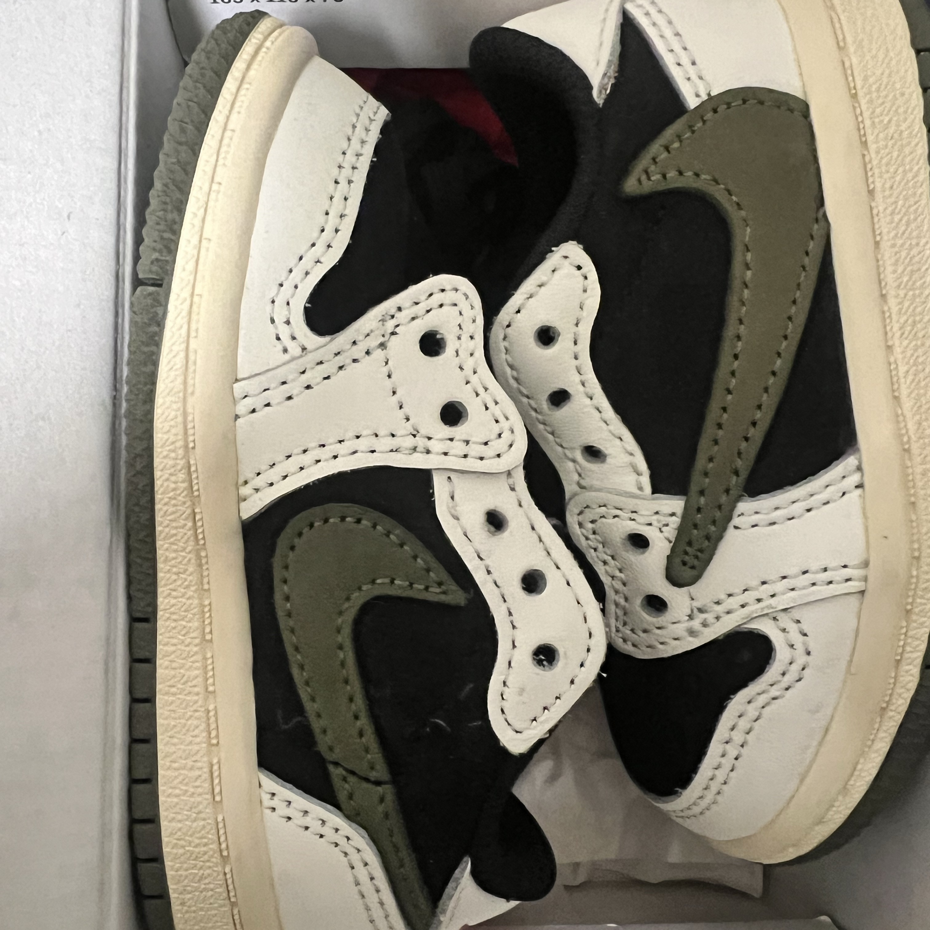 rusdl72 (@yj_geon) 님의 게시물 | KREAM