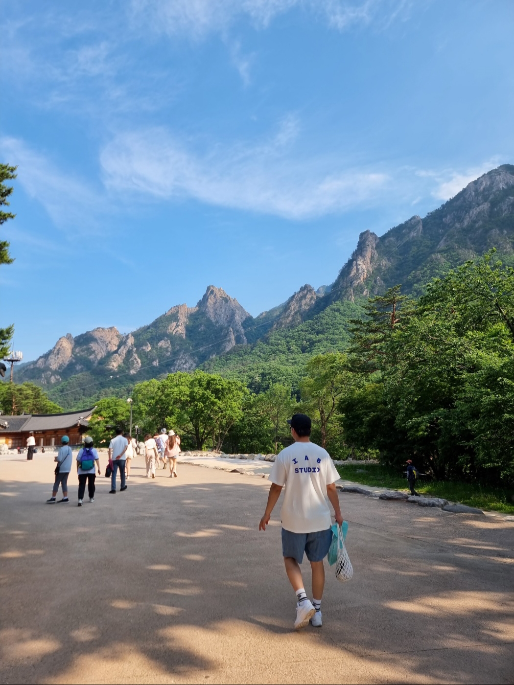 여행 날씨☀️ 👍 | KREAM