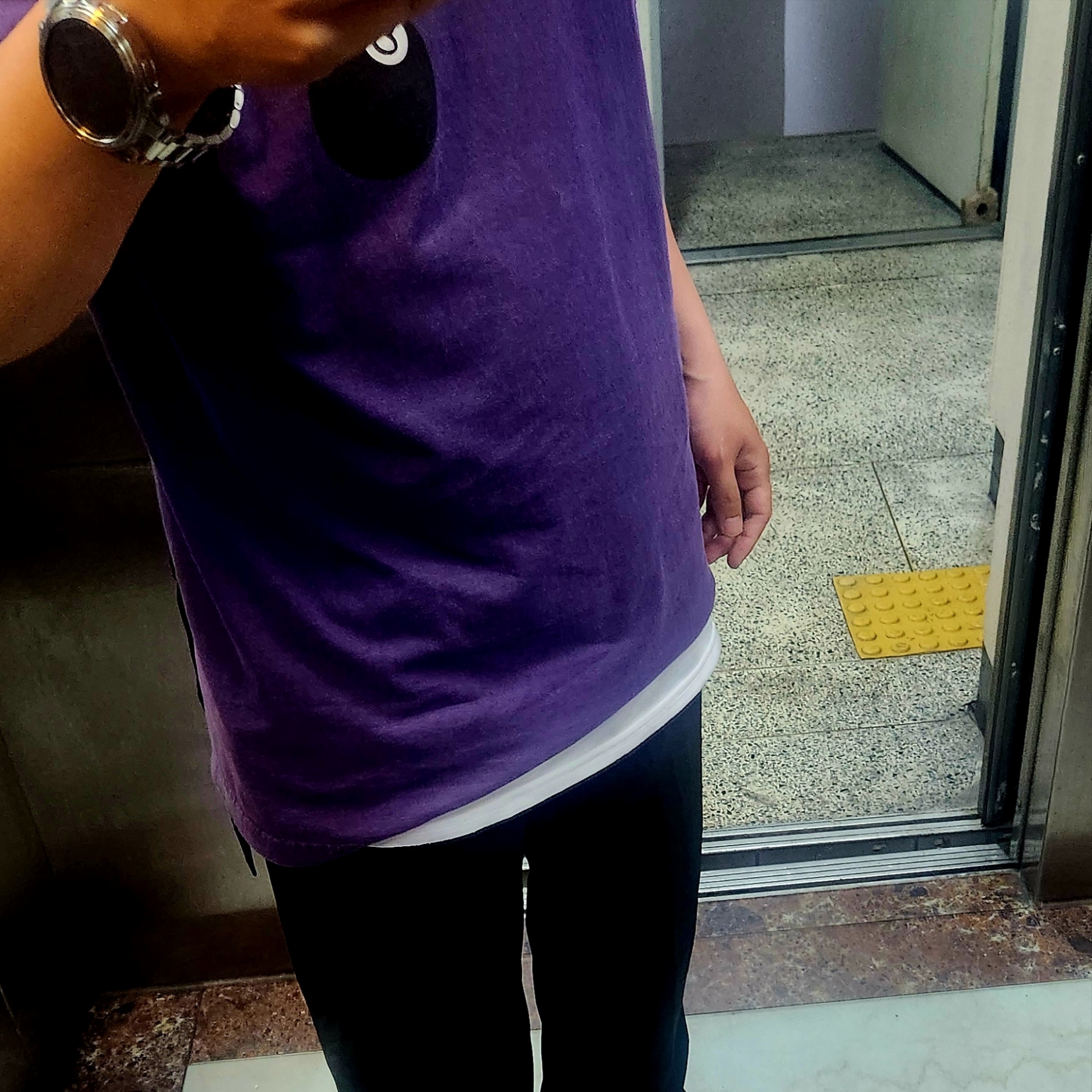 라루사 (@gok8tt) 님의 게시물 | KREAM