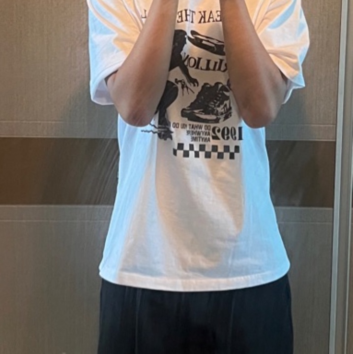 rlaqhcks2005 (@ao6c6r) 님의 게시물 | KREAM