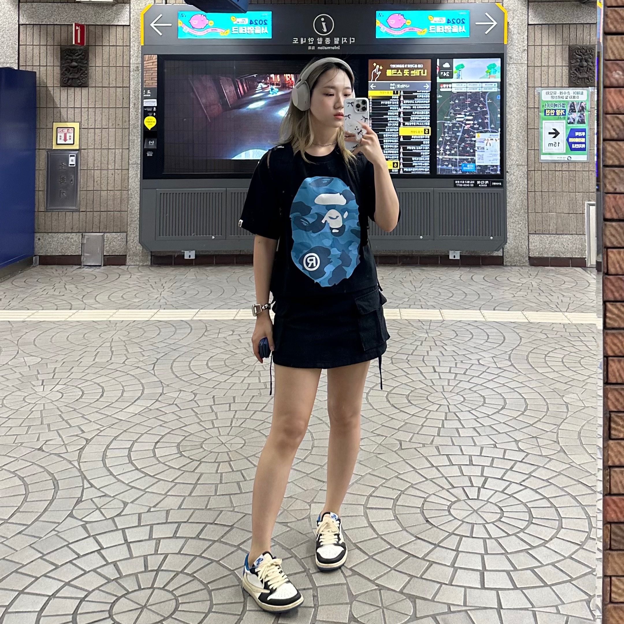 두나 (@_d2_n4) 님의 게시물 | KREAM