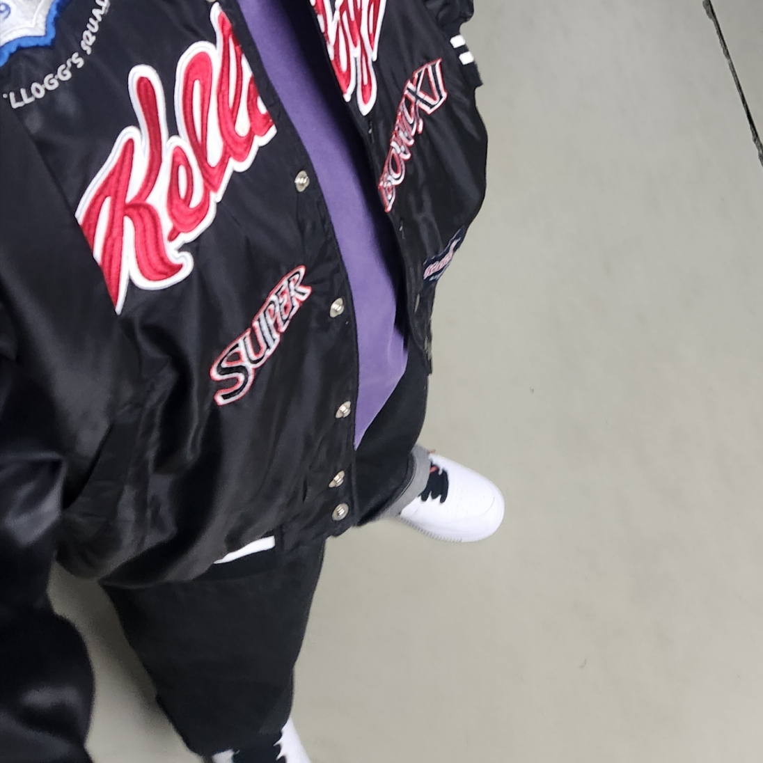 라루사 (@gok8tt) 님의 게시물 | KREAM