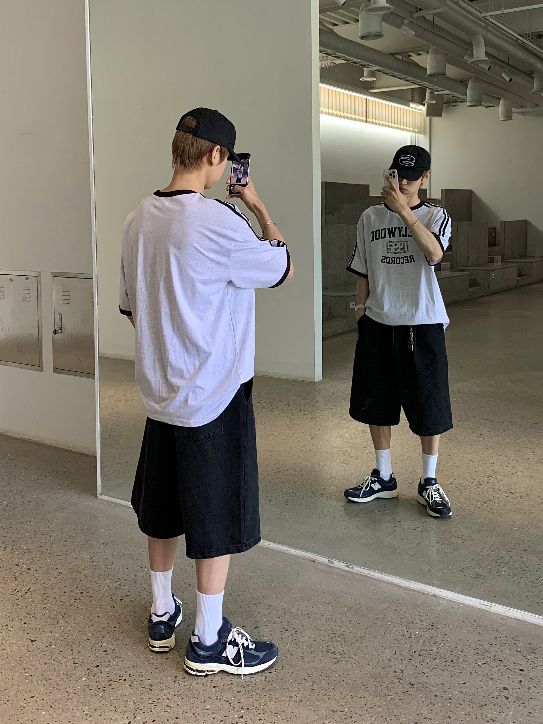 훈트 (@ho__ont) 님의 게시물 | KREAM