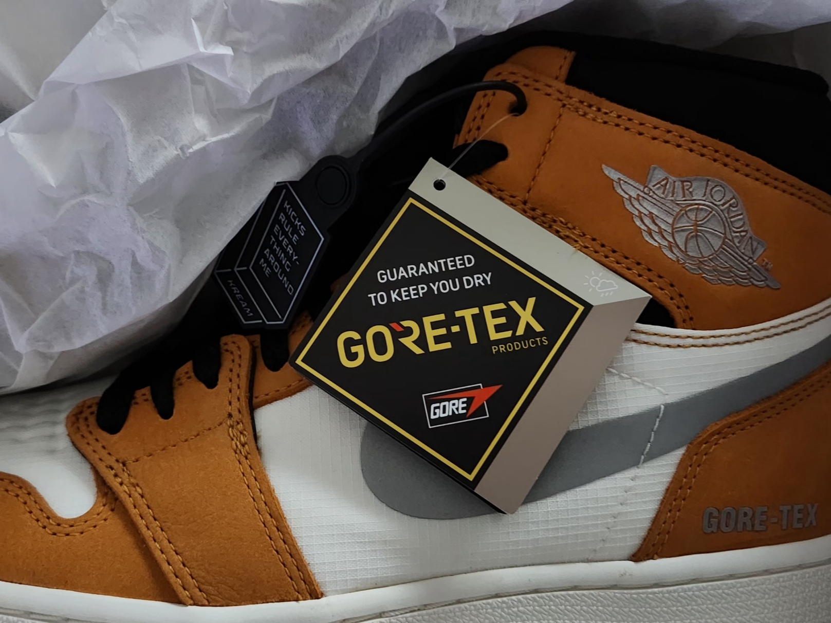 잇프제 (@is_fj) 님의 게시물 | KREAM