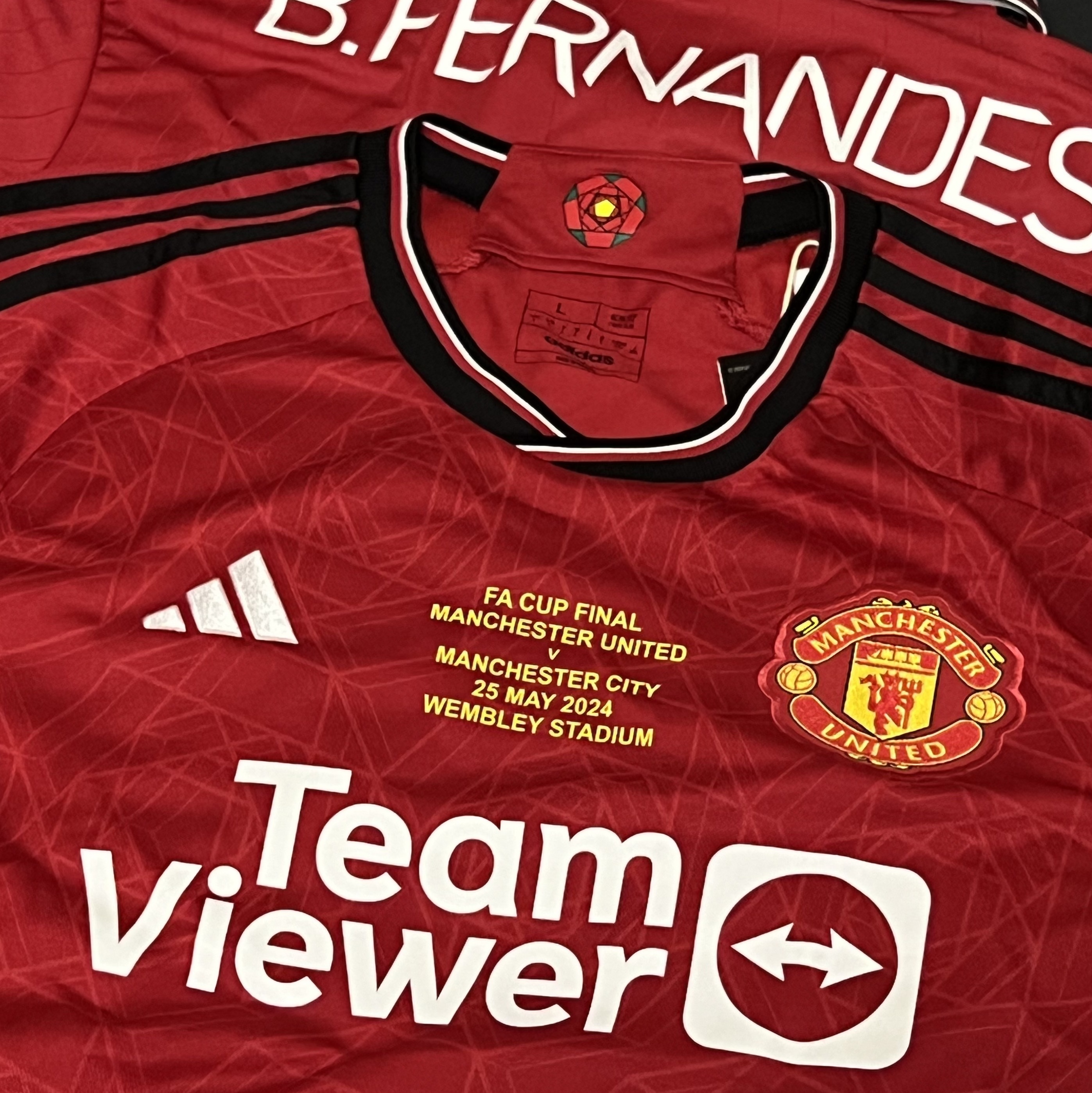 Manchester is Red | KREAM