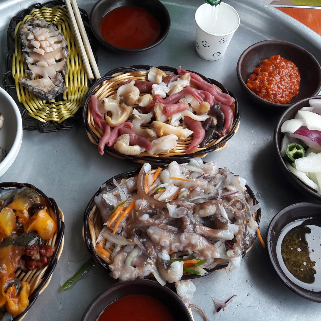 San E (@oneself) 님의 게시물 | KREAM