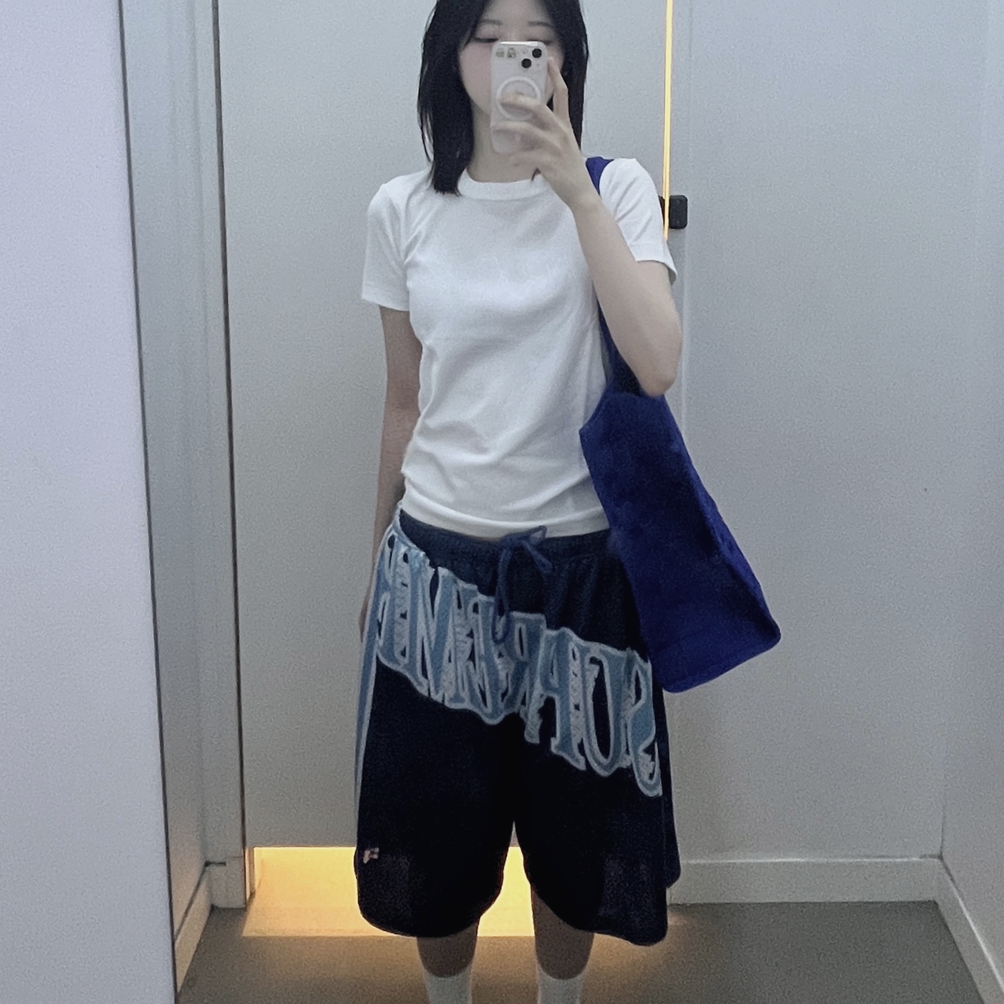 (@dnekdls) 님의 게시물 | KREAM