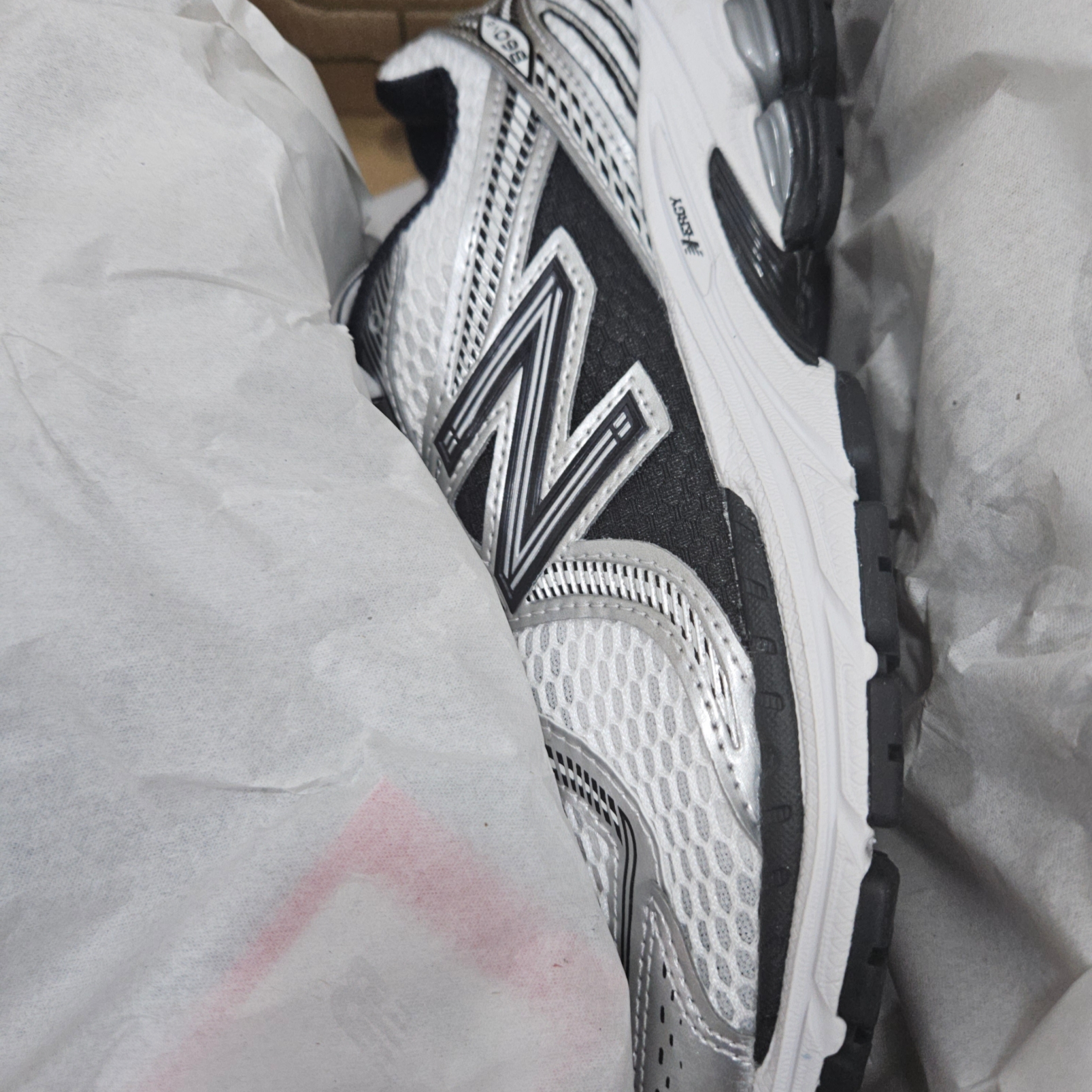 꺽뿡이 (@brownie0416) 님의 게시물 | KREAM