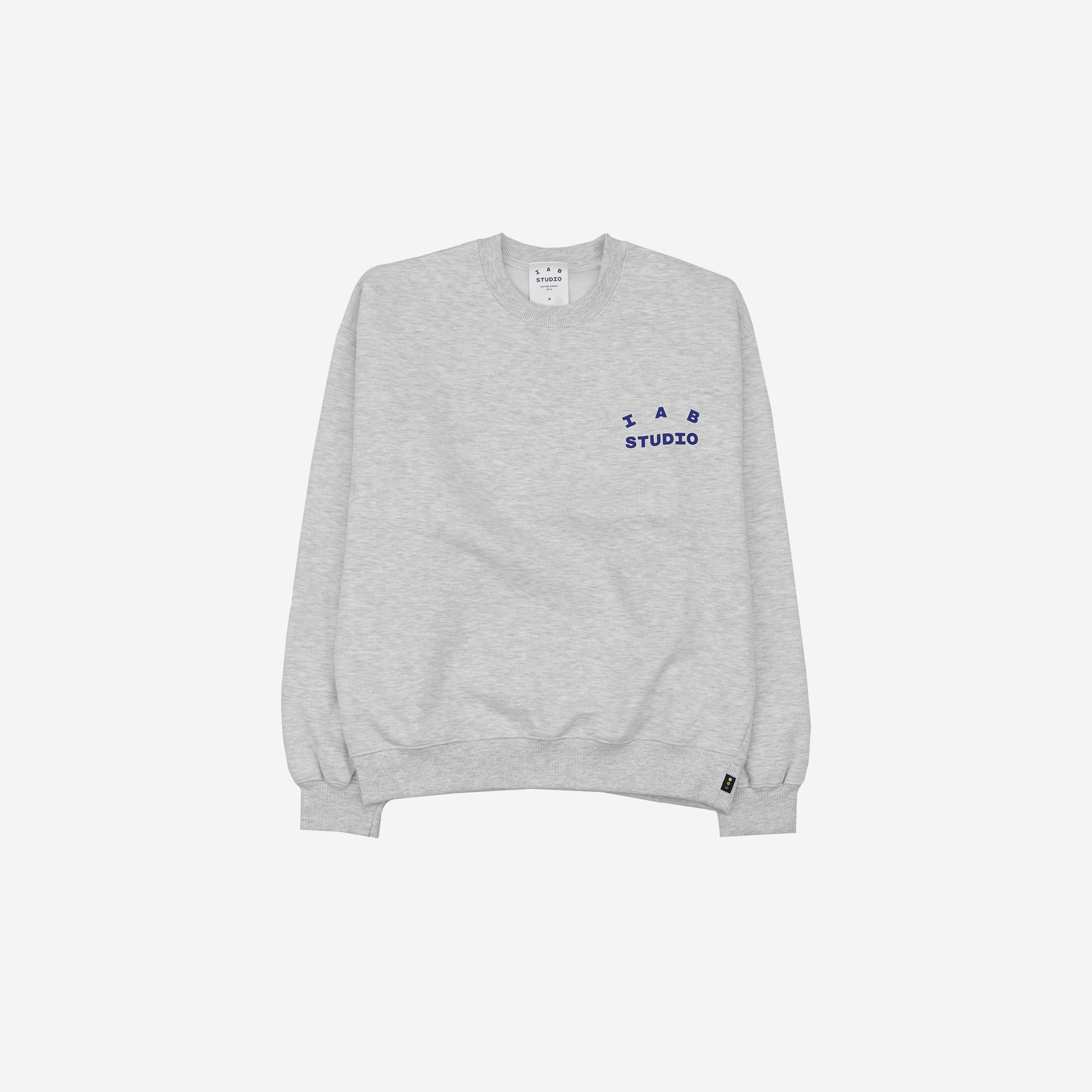 아이앱 스튜디오 스웨트셔츠 라이트 그레이 - 23FW | KREAM