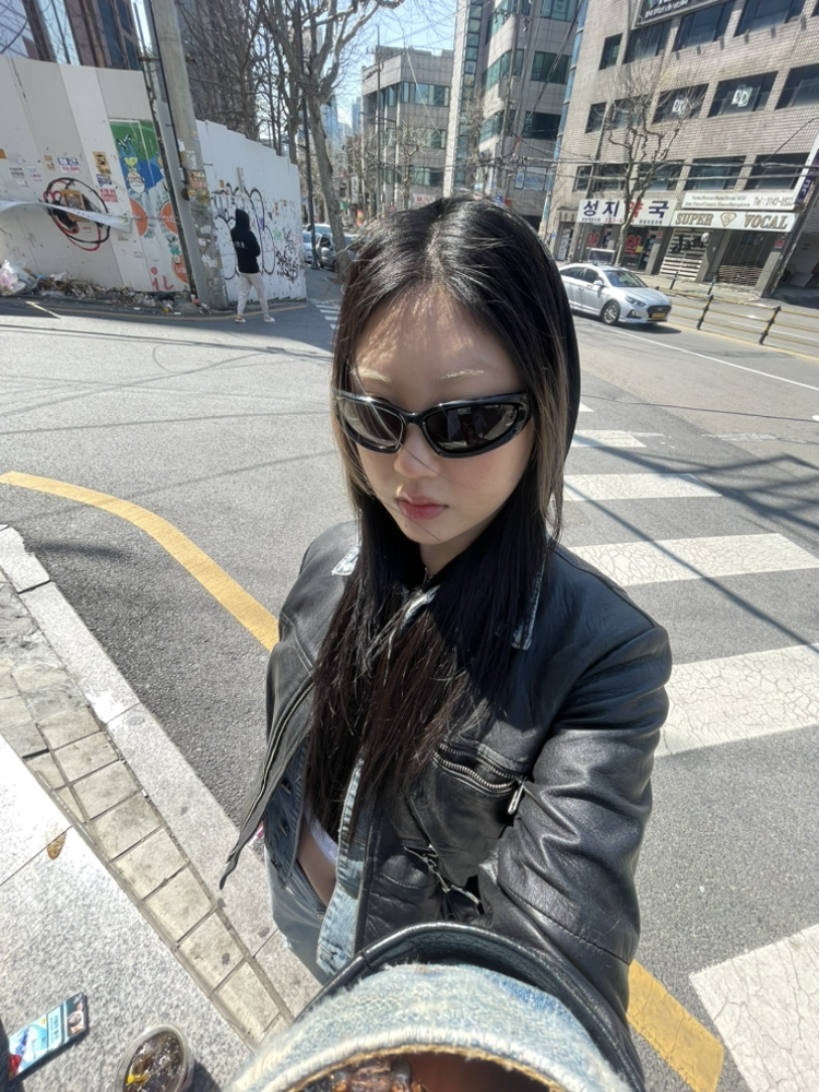 (@su22in) 님의 게시물 | KREAM