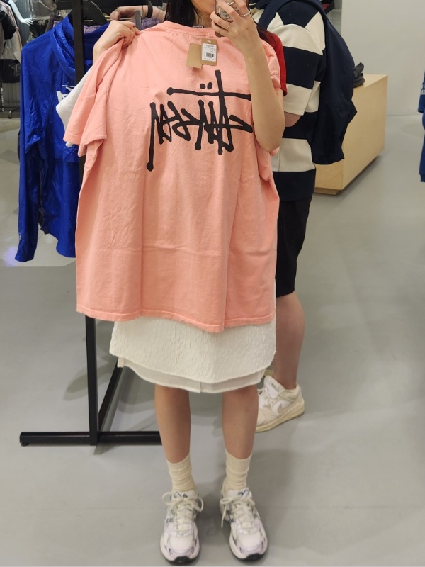 네이버 정이핏님 코랄 xl 거울샷 | KREAM