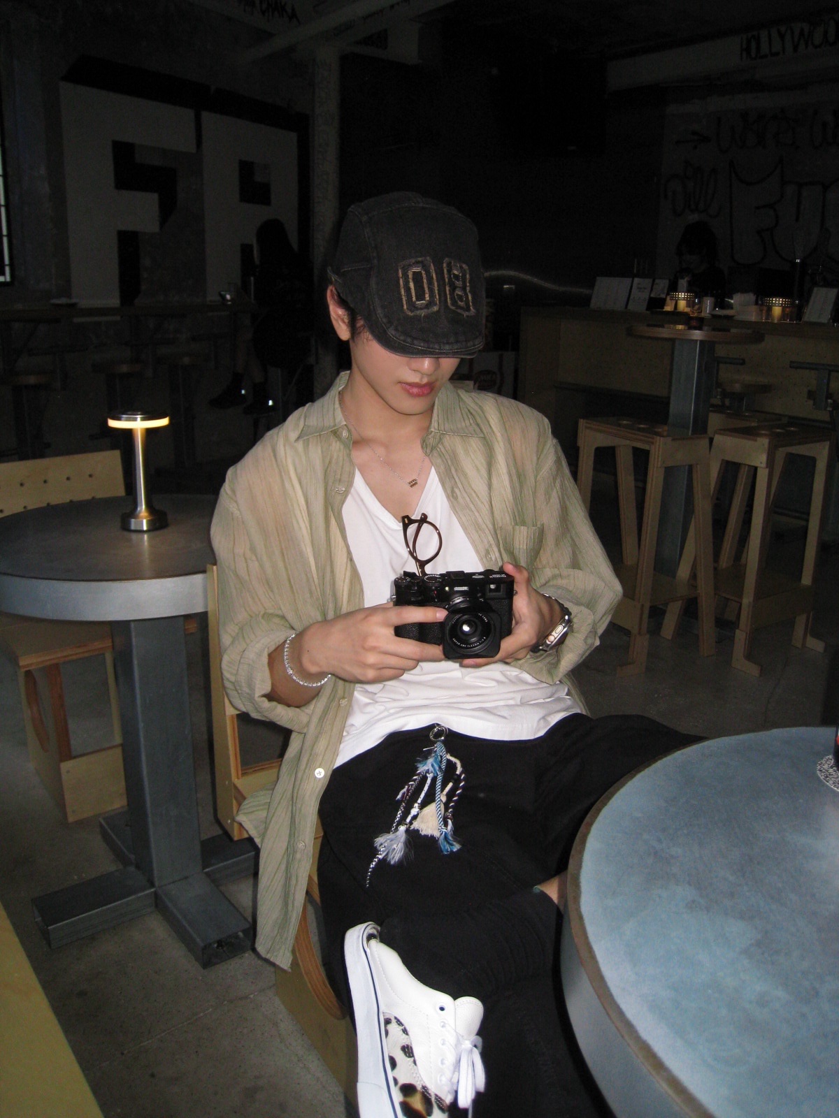 정동수 (@_dong.su) 님의 게시물 | KREAM