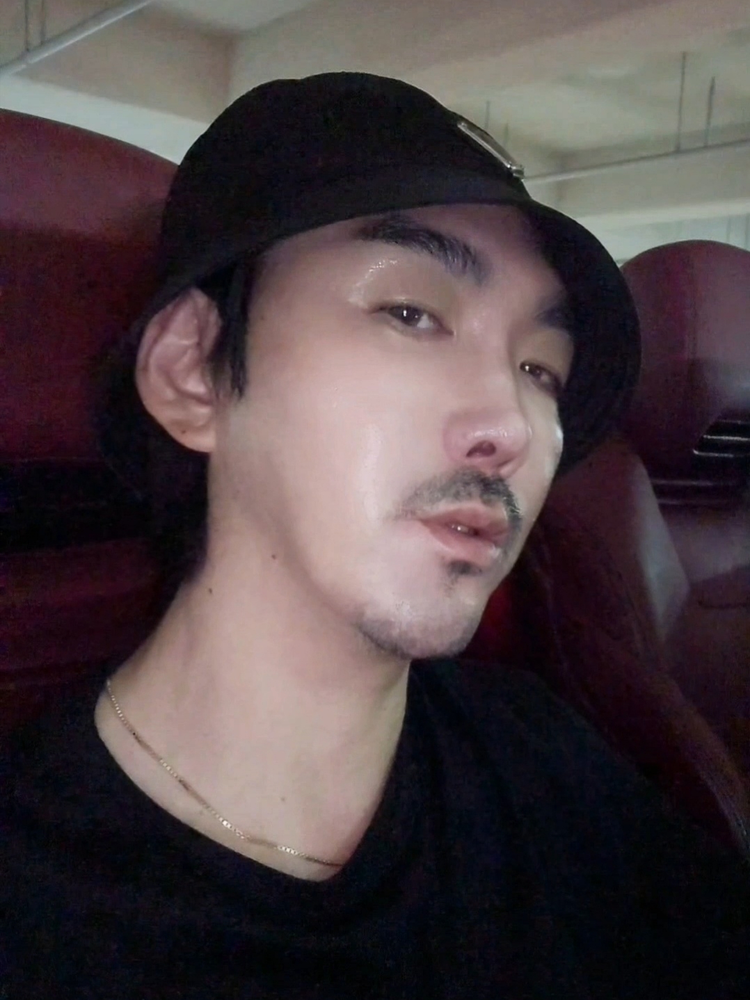 김 현 (@hyunad) 님의 게시물 | KREAM