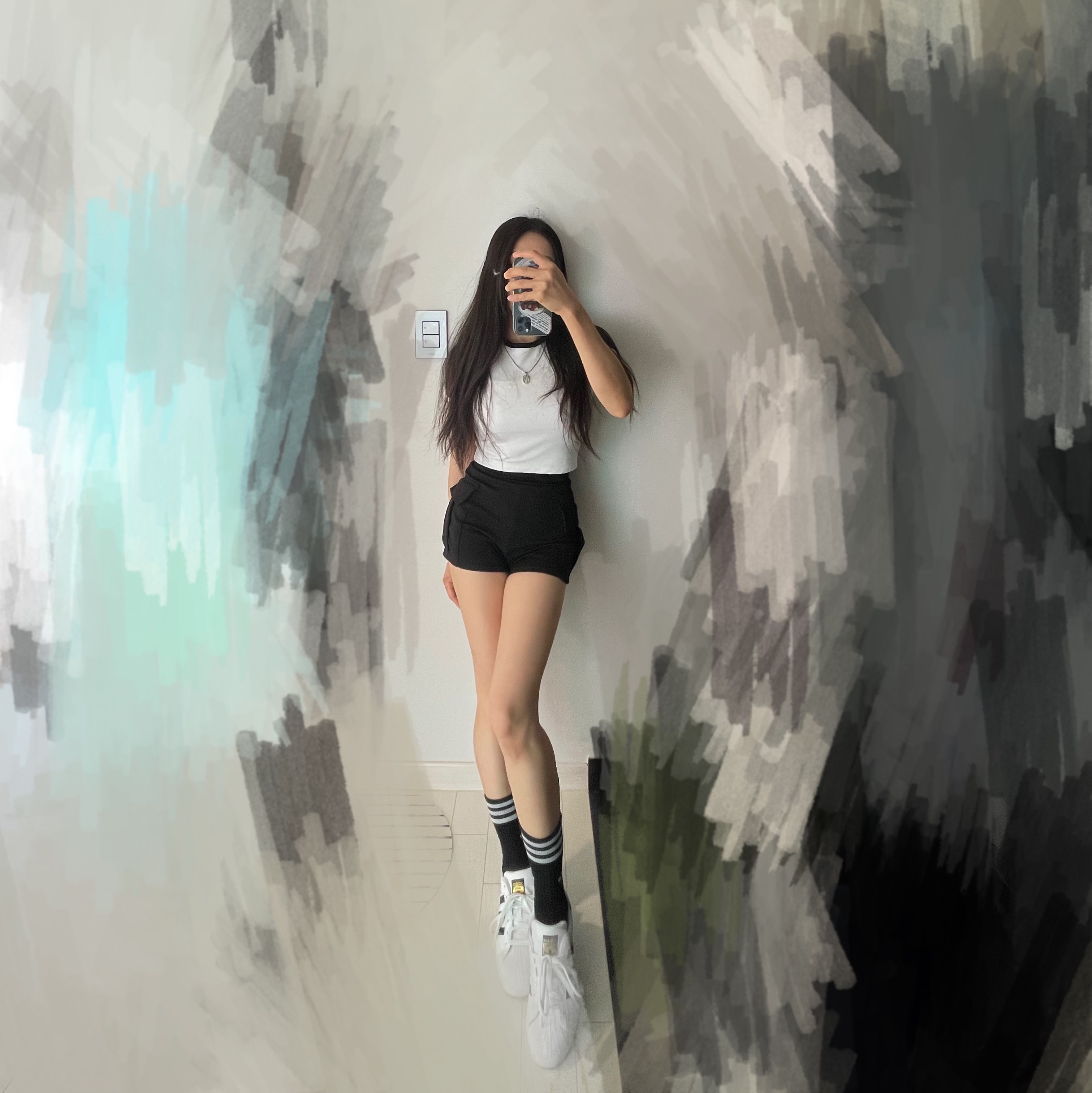 (@zn8p50) 님의 게시물 | KREAM