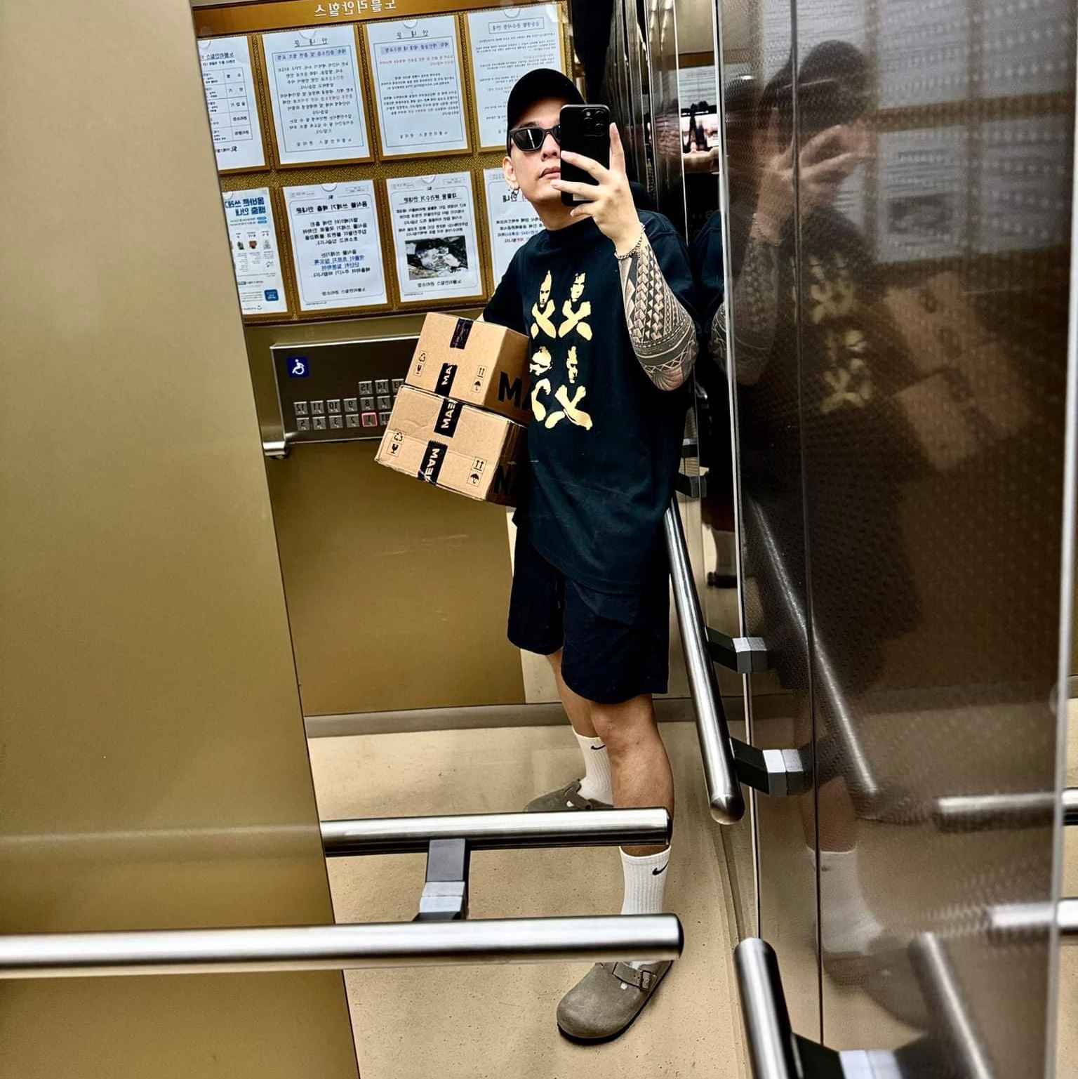 🤘🏼🤘🏼 | KREAM