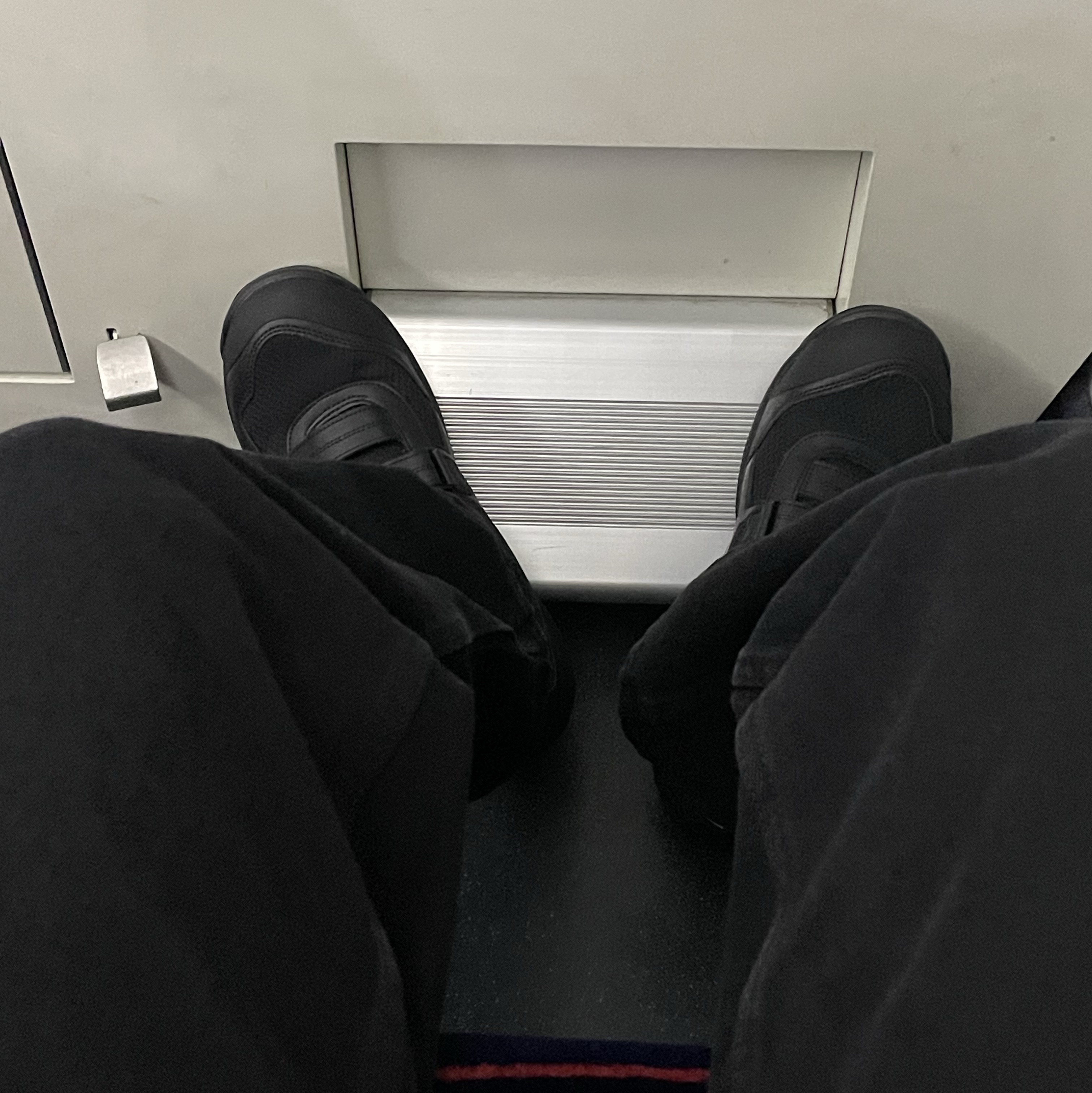 kik k.....i (@ssang_2_) 님의 게시물 | KREAM