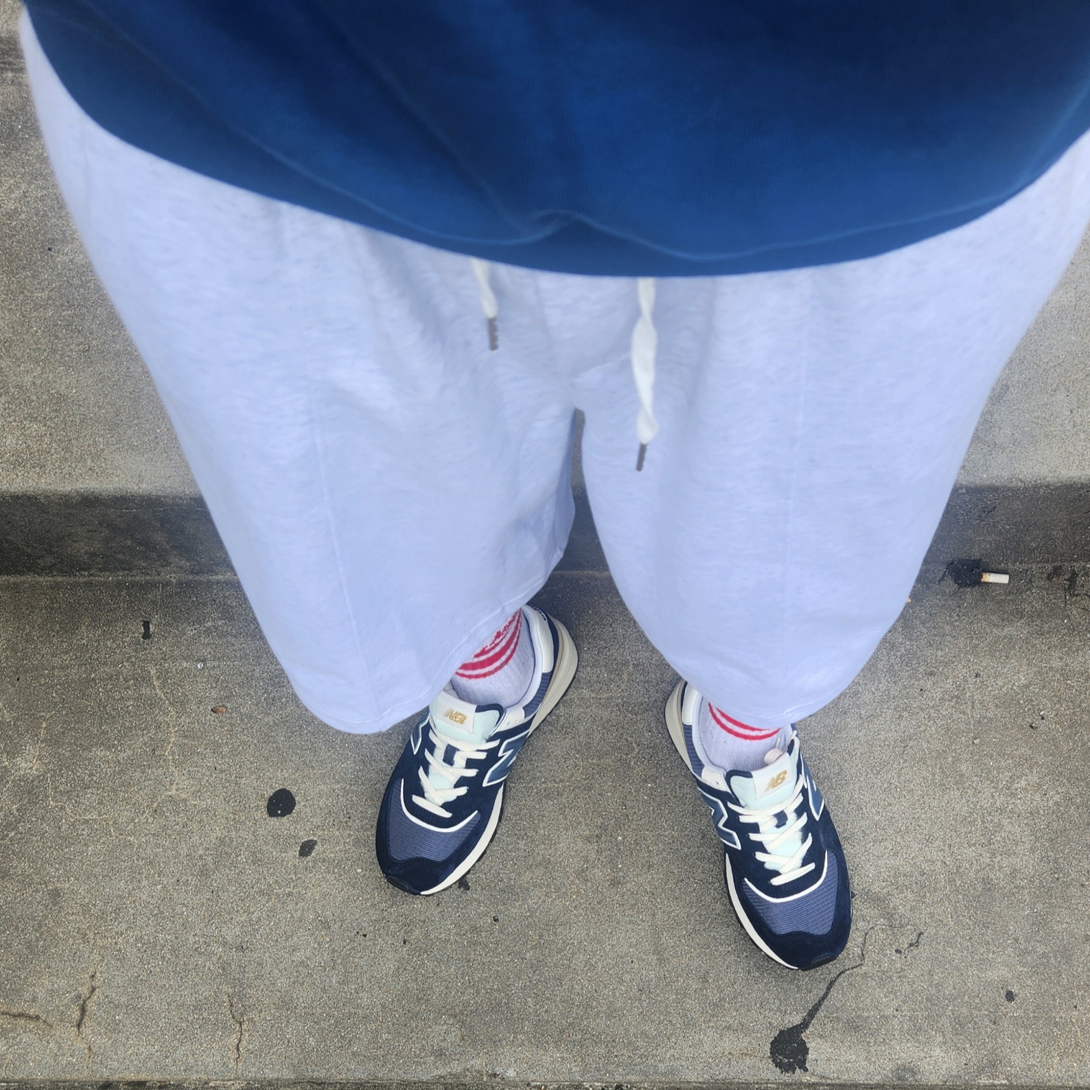 라루사 (@gok8tt) 님의 게시물 | KREAM