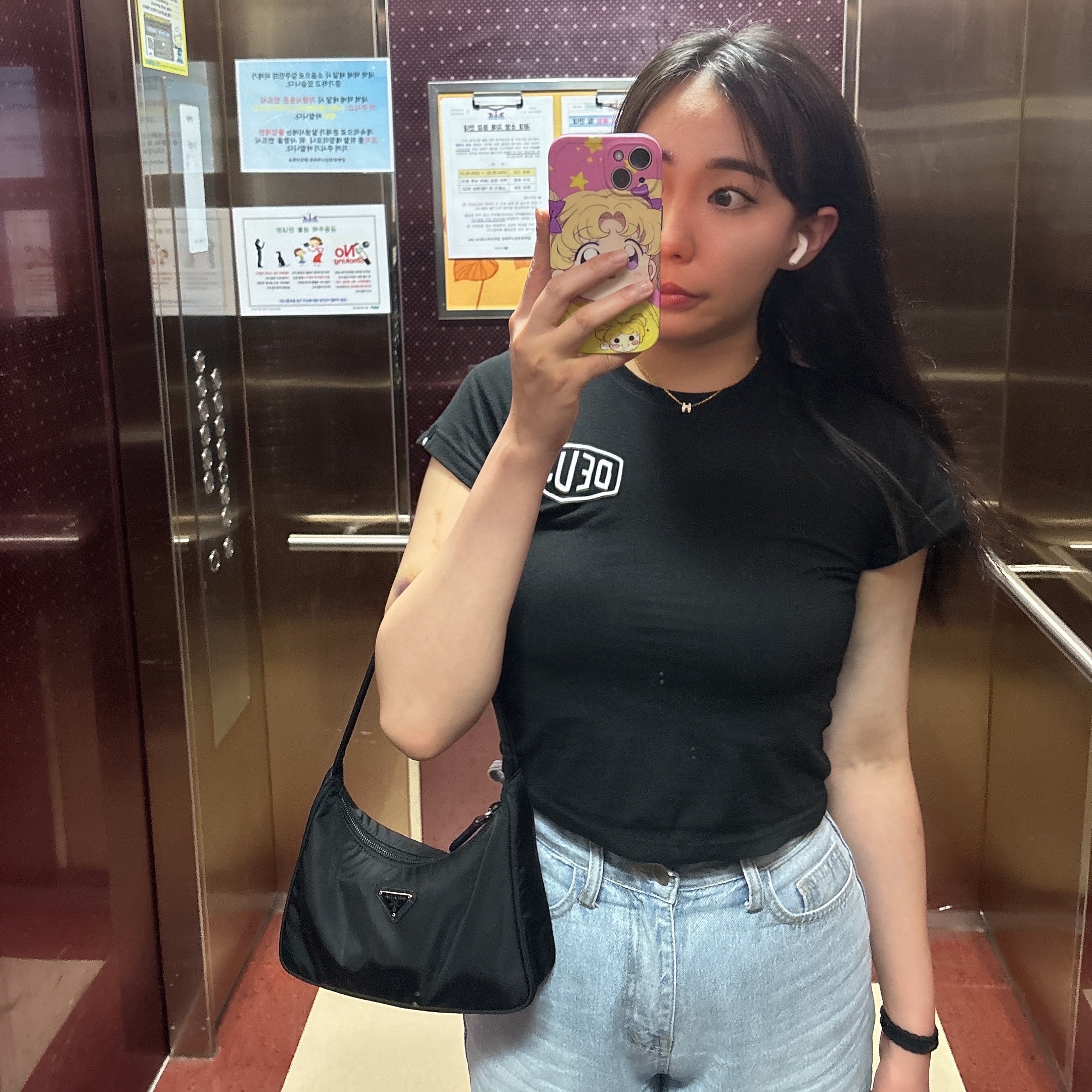 찬메이 (@chanyomi0_0) 님의 게시물 | KREAM