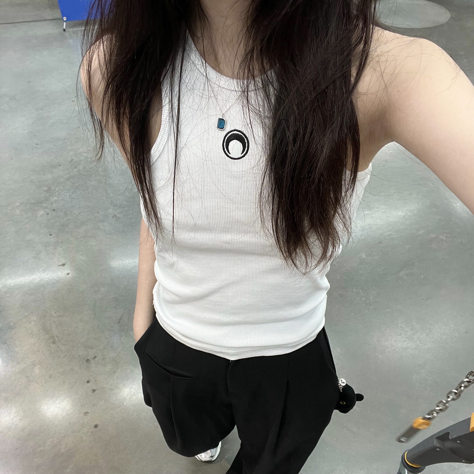 (@lovef8l) 님의 게시물 | KREAM