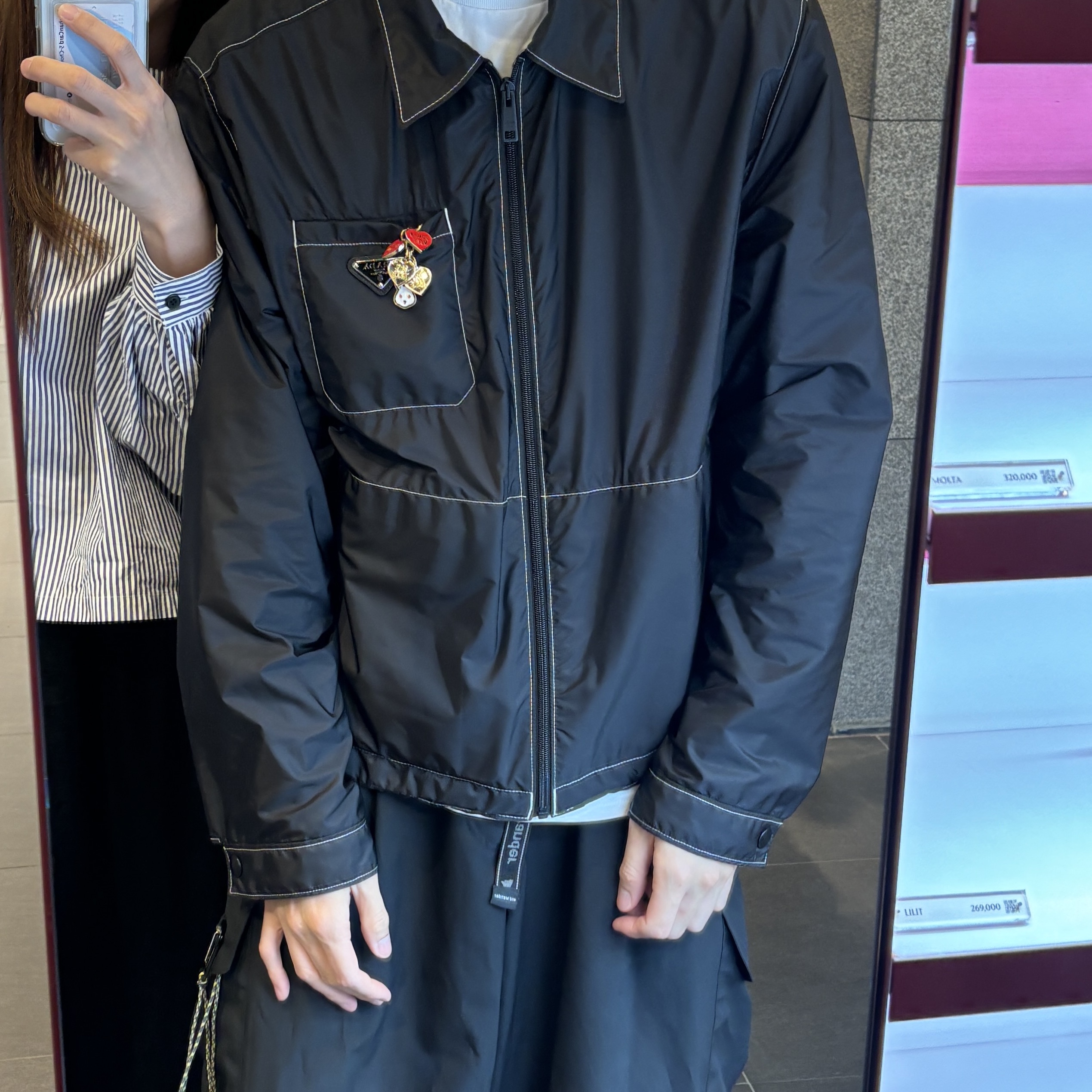 (@poollocalkr) 님의 게시물 | KREAM