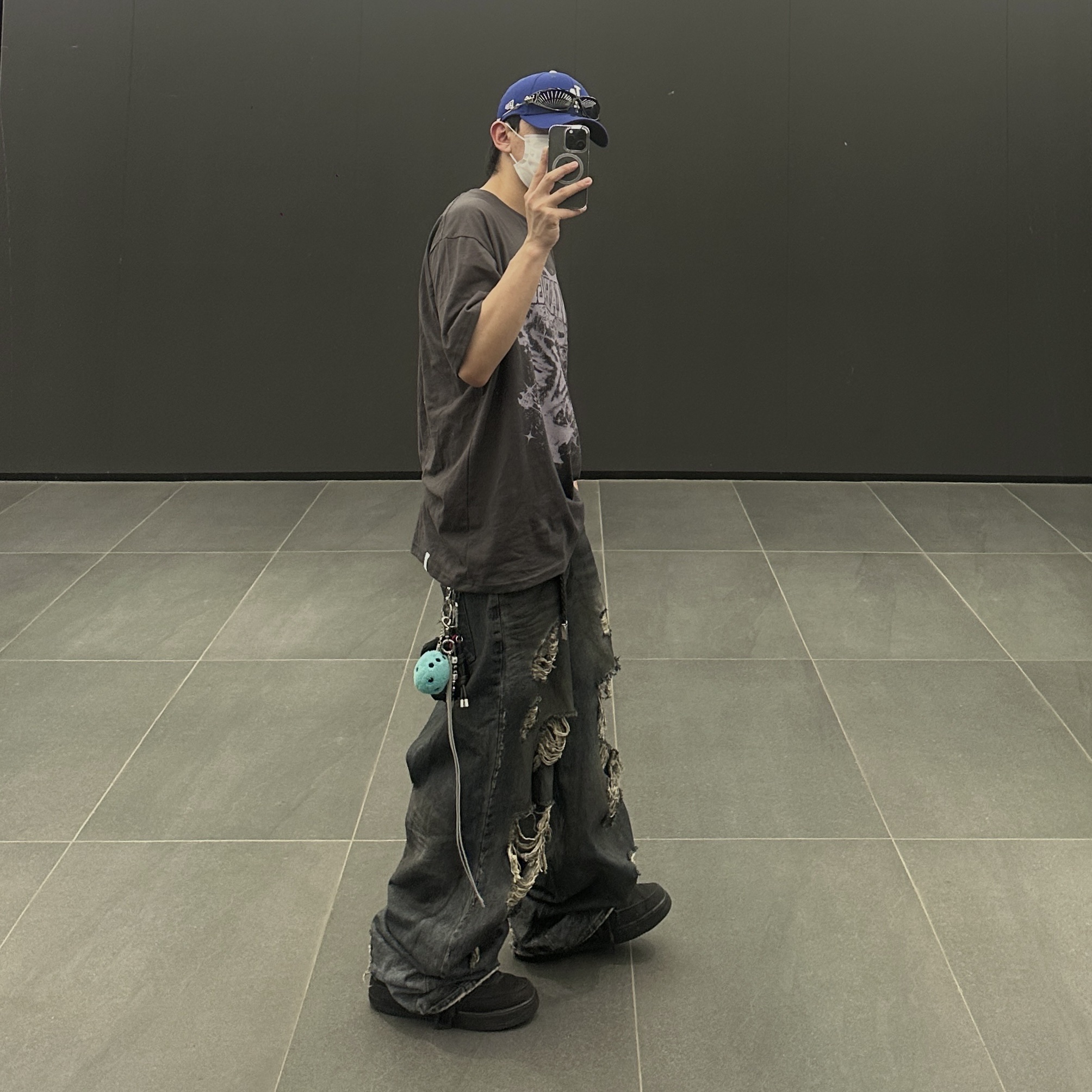 (@ho_jxng) 님의 게시물 | KREAM