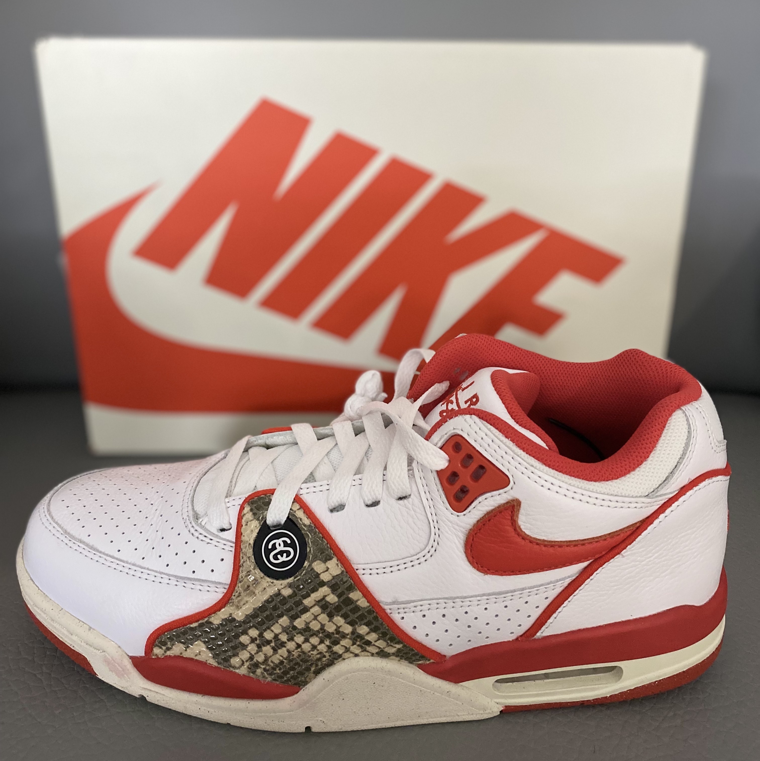 One (@steamheader) 님의 게시물 | KREAM