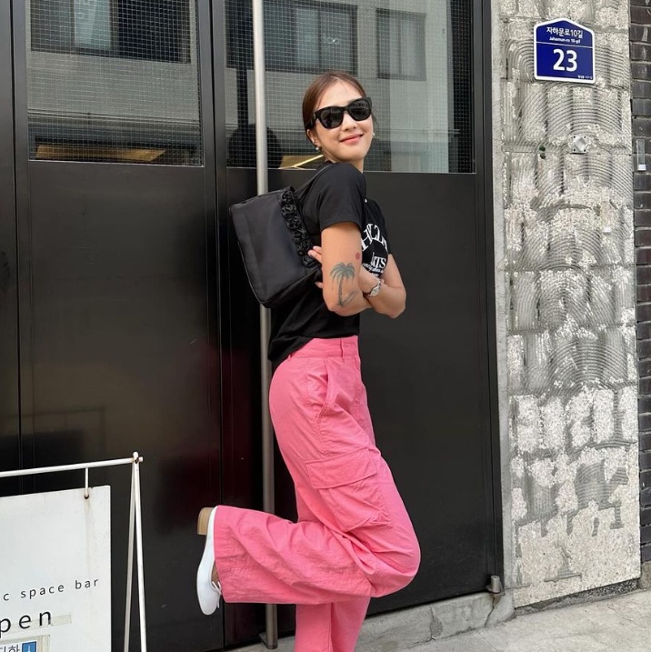 $ (@your_legacy) 님의 게시물 | KREAM