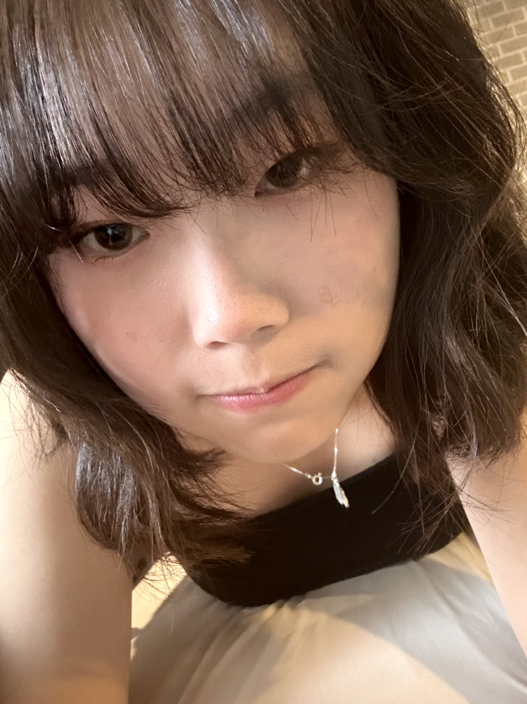 youhbin0311 (@imman) 님의 게시물 | KREAM