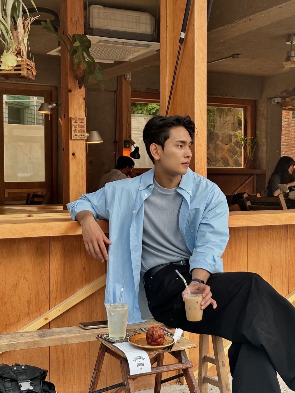 $ (@your_legacy) 님의 게시물 | KREAM