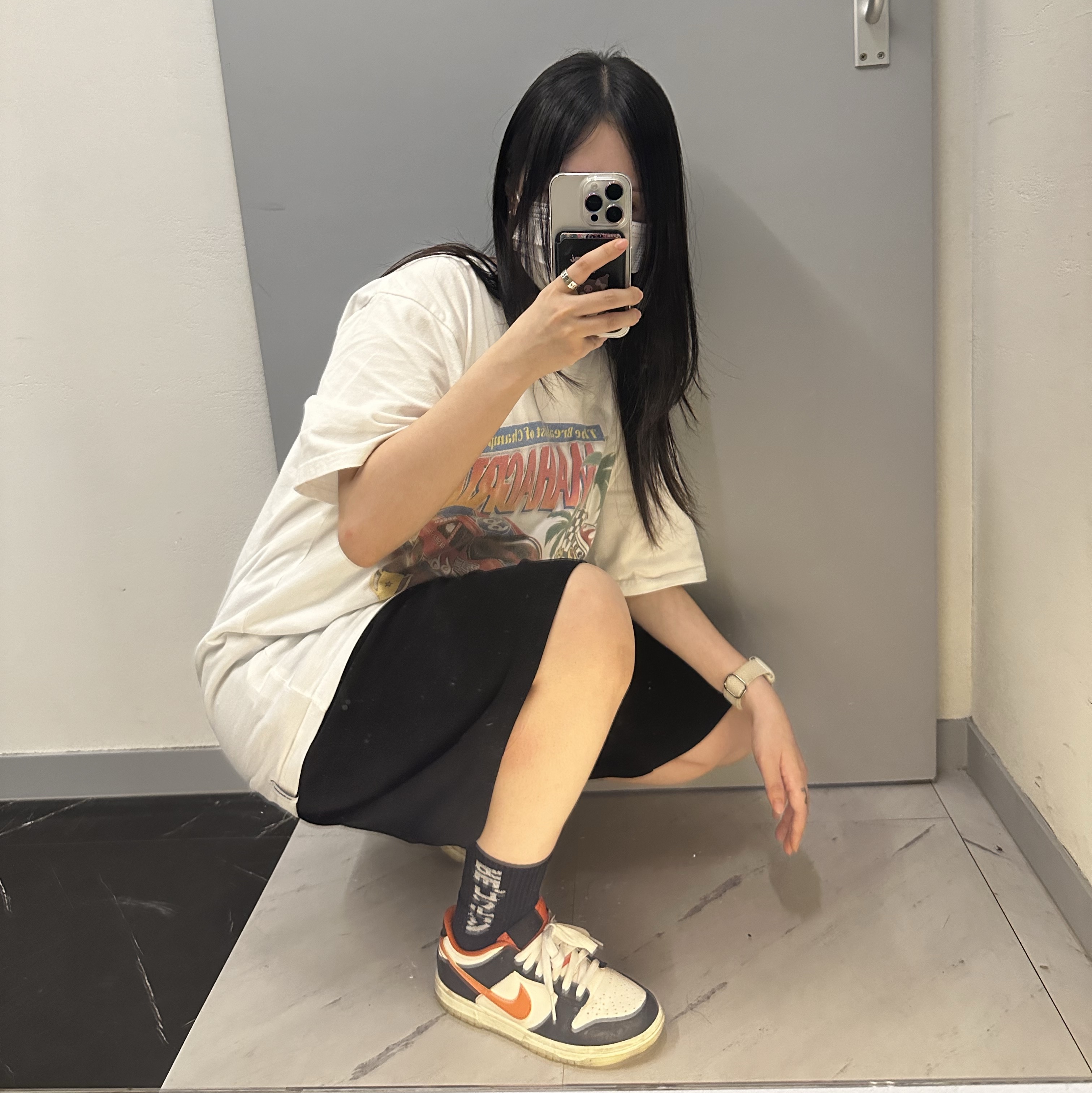 나만 비오는거 좋은가☔️ | KREAM