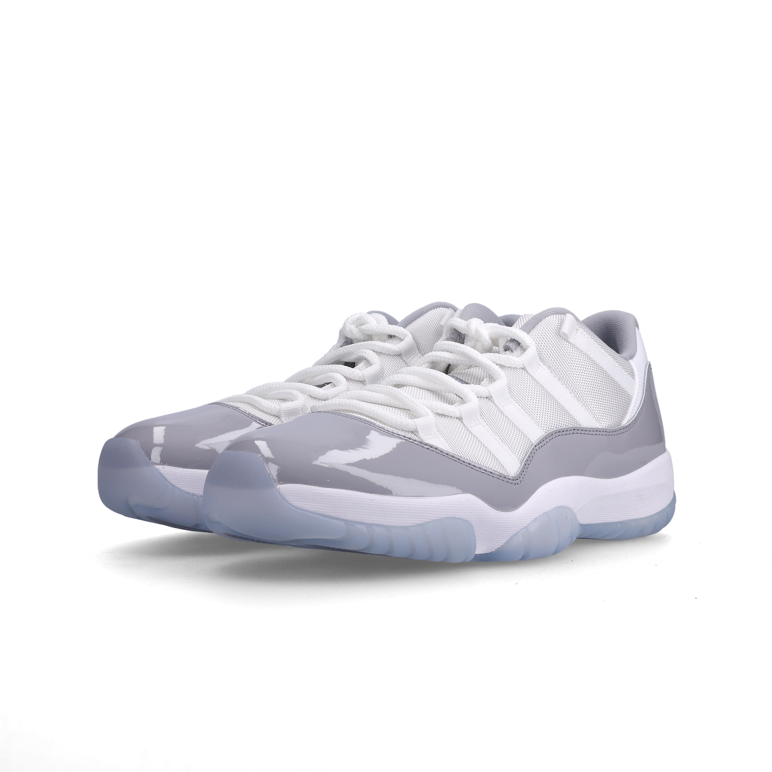 조던 11 레트로 로우 시멘트 그레이 | KREAM