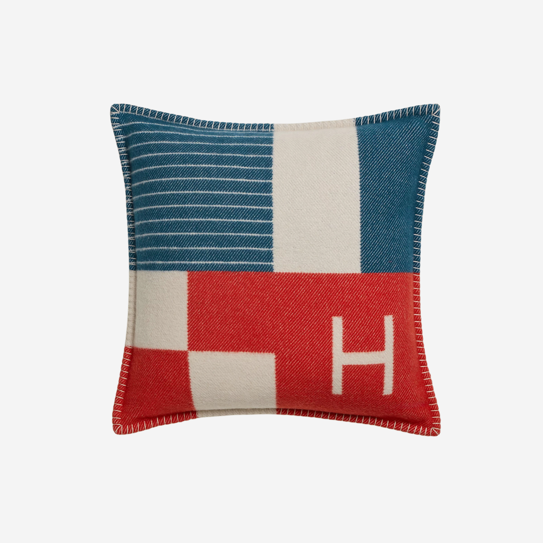 에르메스 아발론 피아노 쿠션 인디고 | Hermes | KREAM