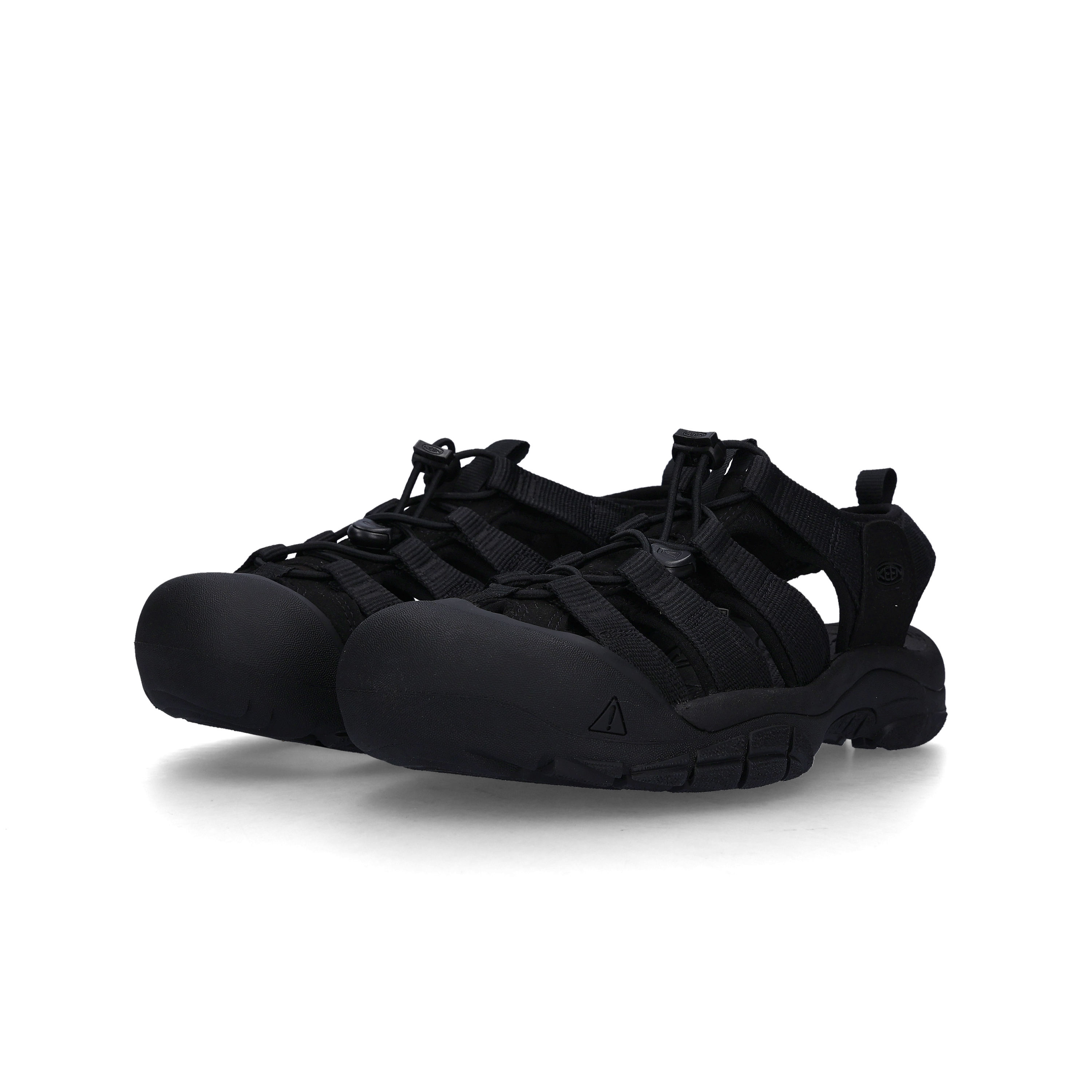 킨 뉴포트 H2 트리플 블랙 | KREAM