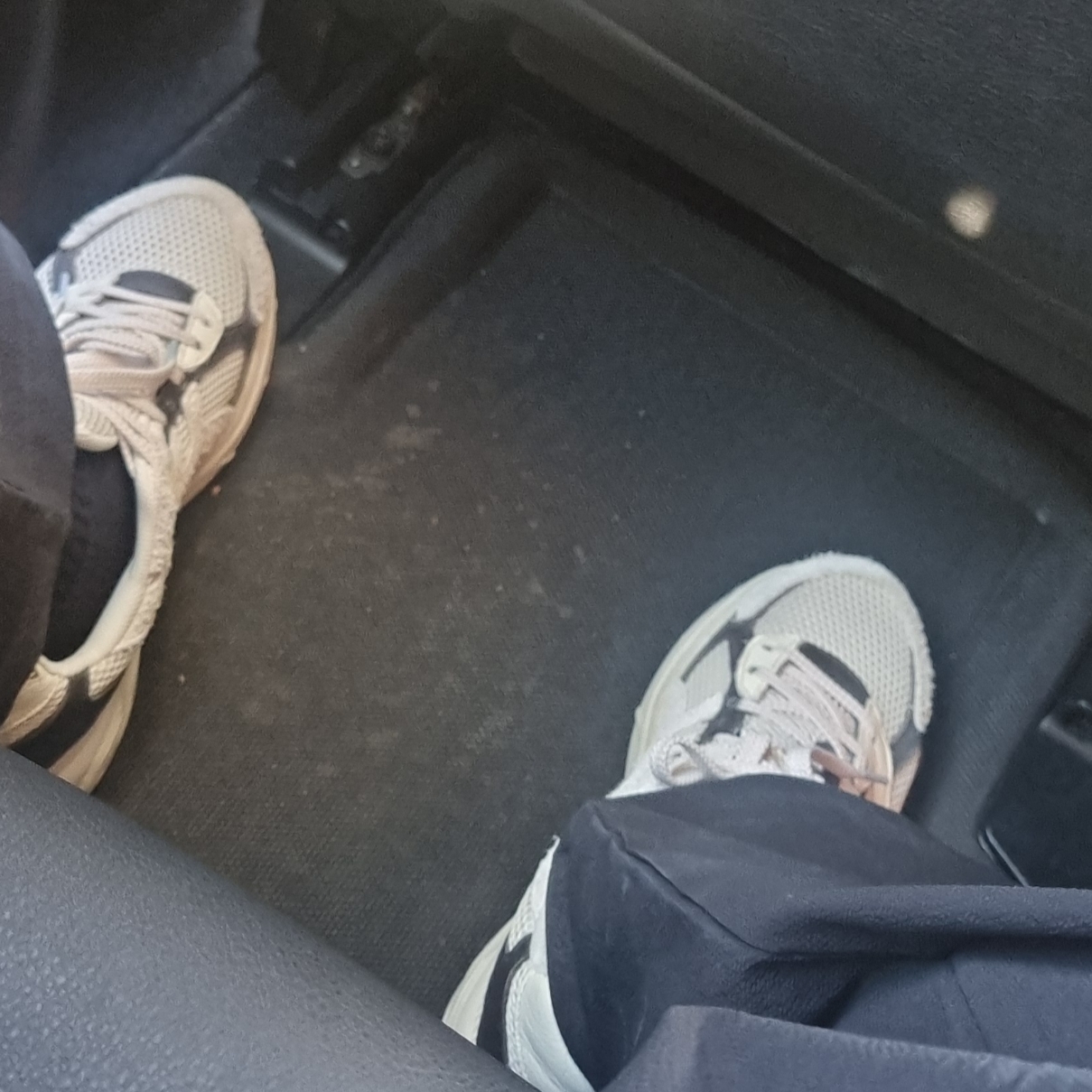 김태환 (@teamblue) 님의 게시물 | KREAM