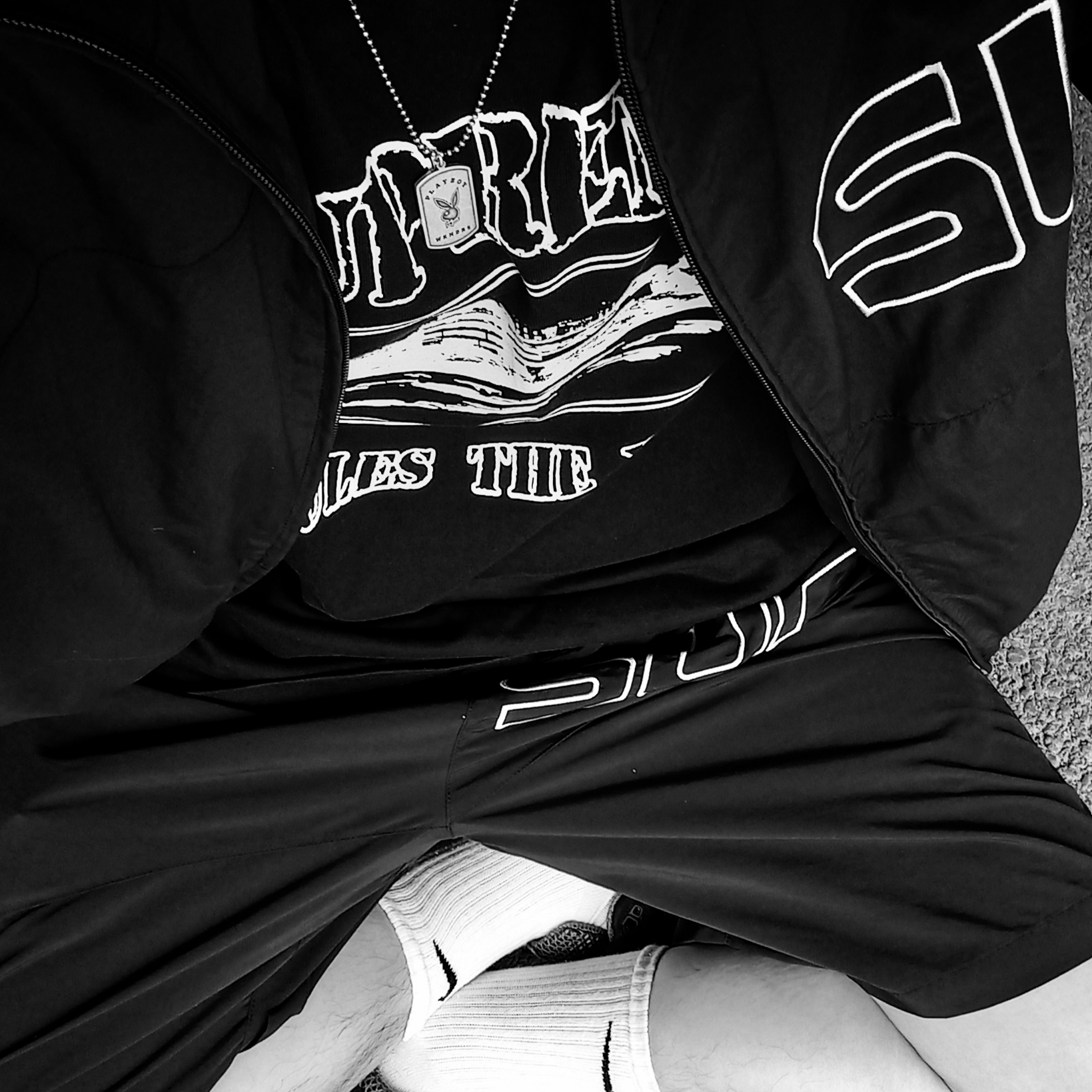 San E (@oneself) 님의 게시물 | KREAM