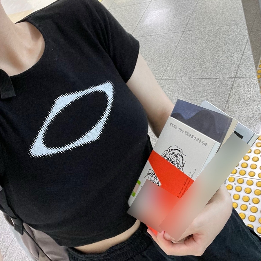 🤍🪽🩵 | KREAM